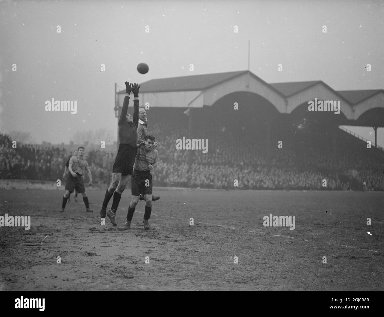 Football players shirts Black and White Stock Photos & Images - Alamy