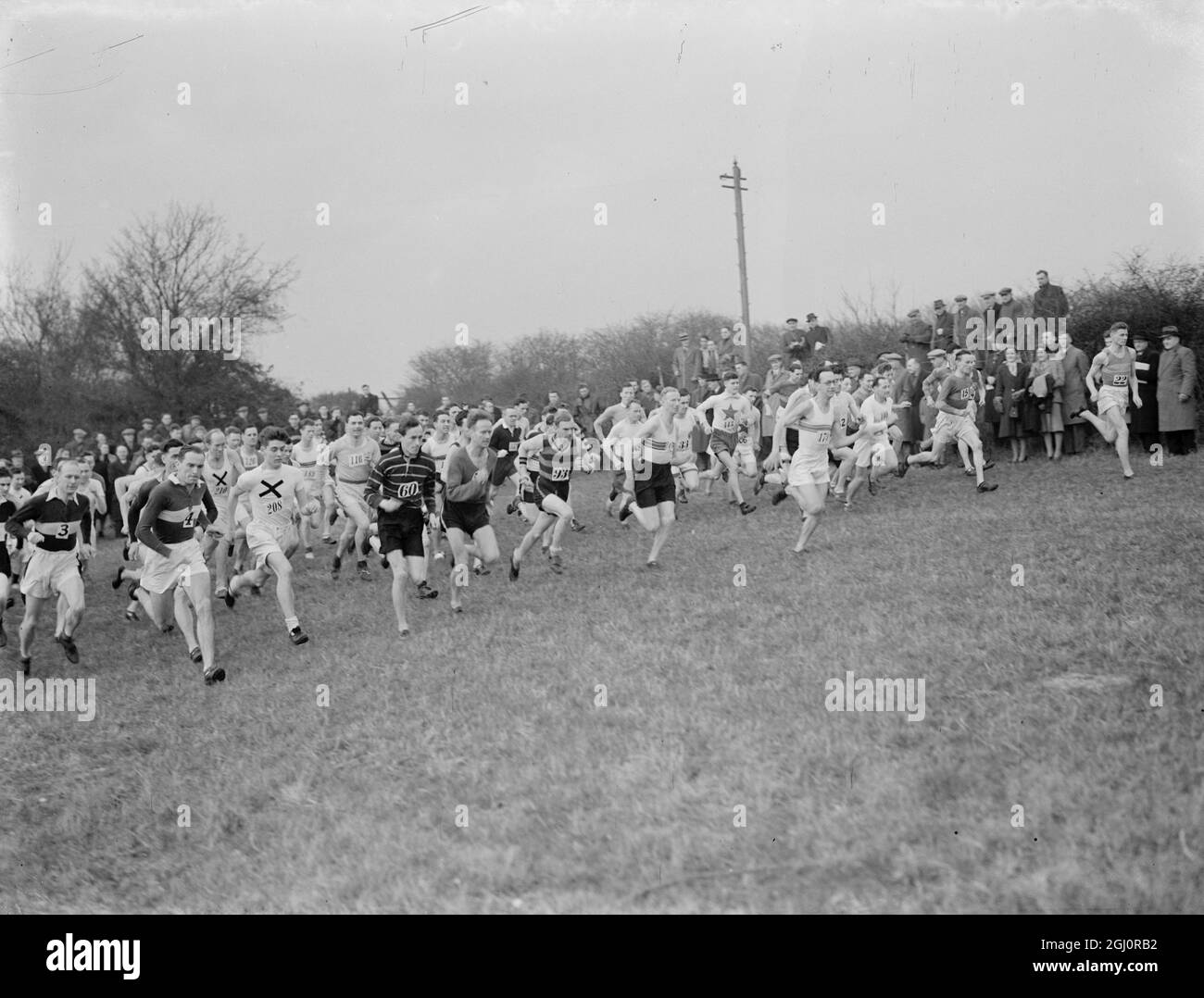 Cross country running race 1940 Stock Photo - Alamy