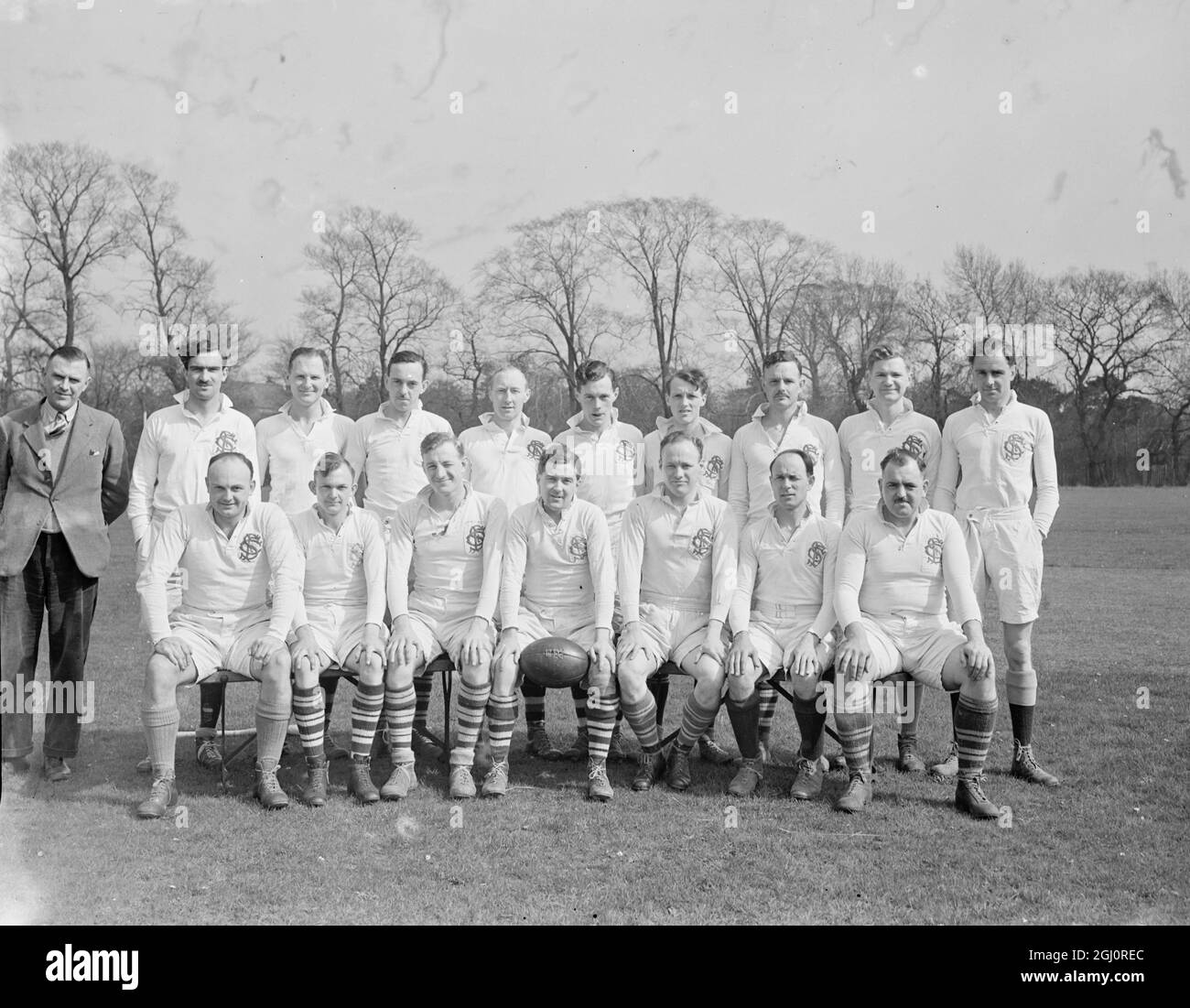Group of rugby players Black and White Stock Photos & Images - Alamy