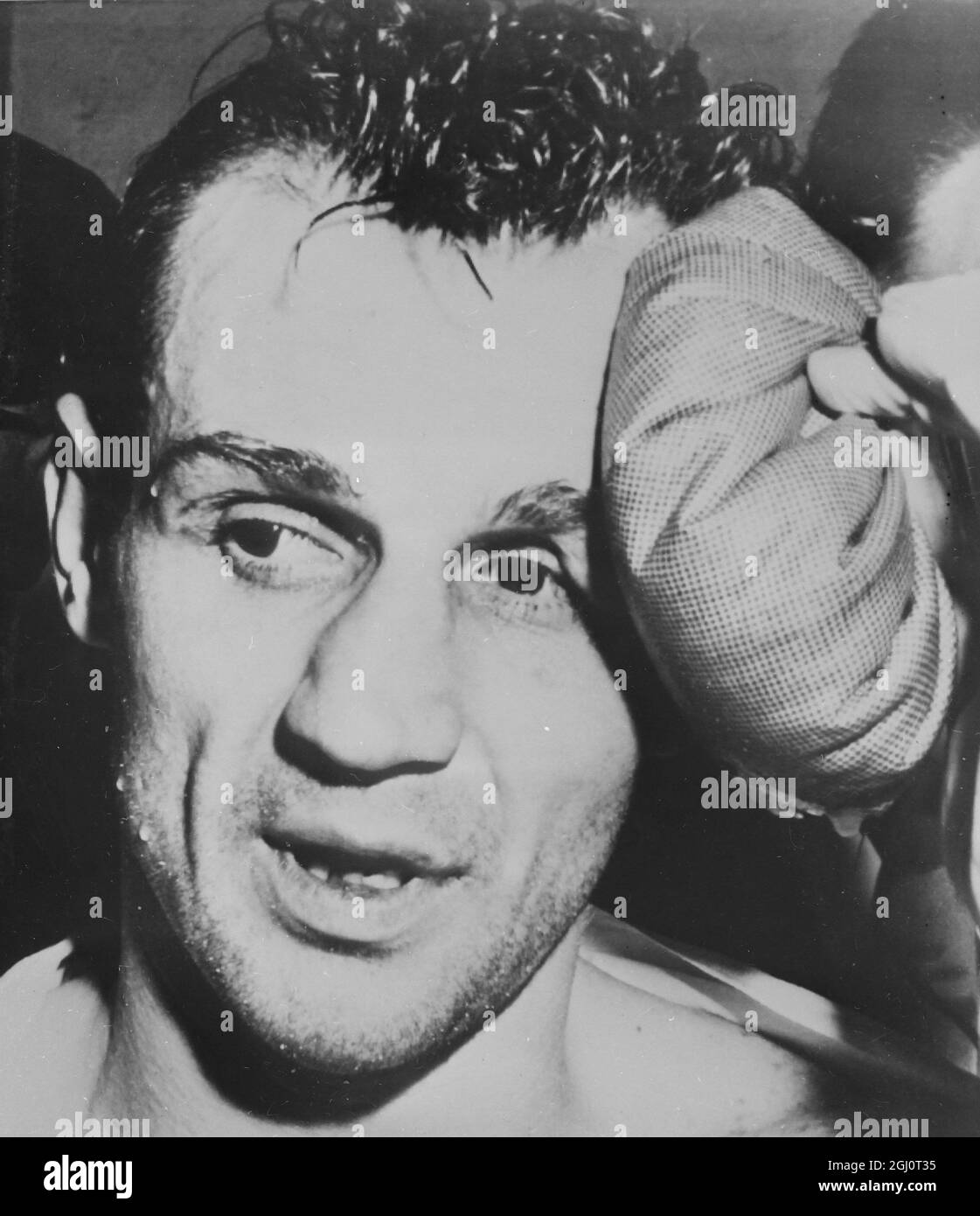 NEW MIDDLE WEIGHT BOXING CHAMPION PAUL PENDER 23 JANUARY 1960 Stock ...
