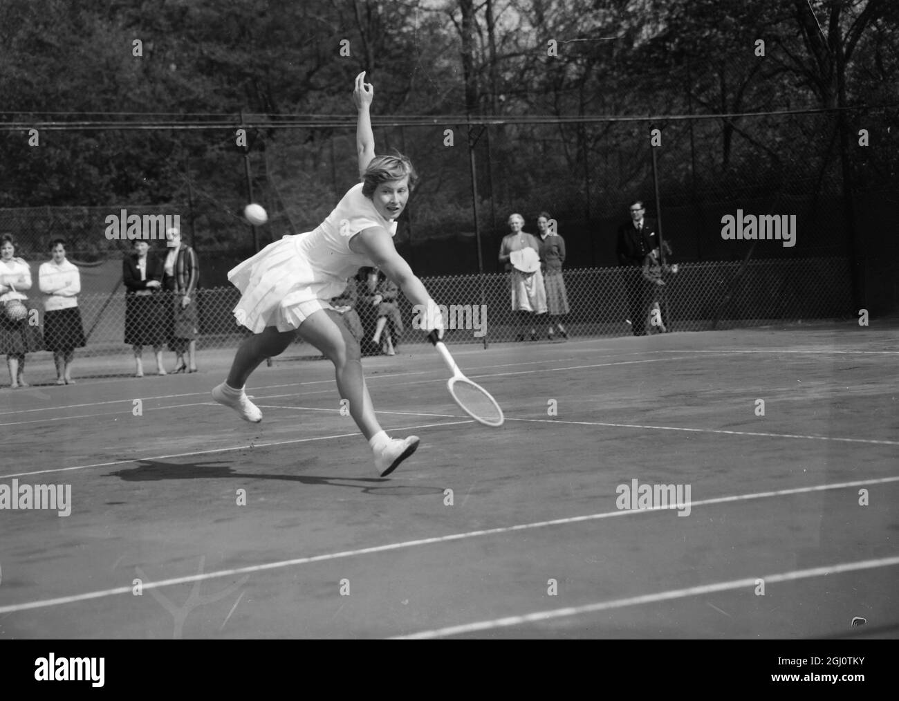 Sheila armstrong hi-res stock photography and images - Alamy