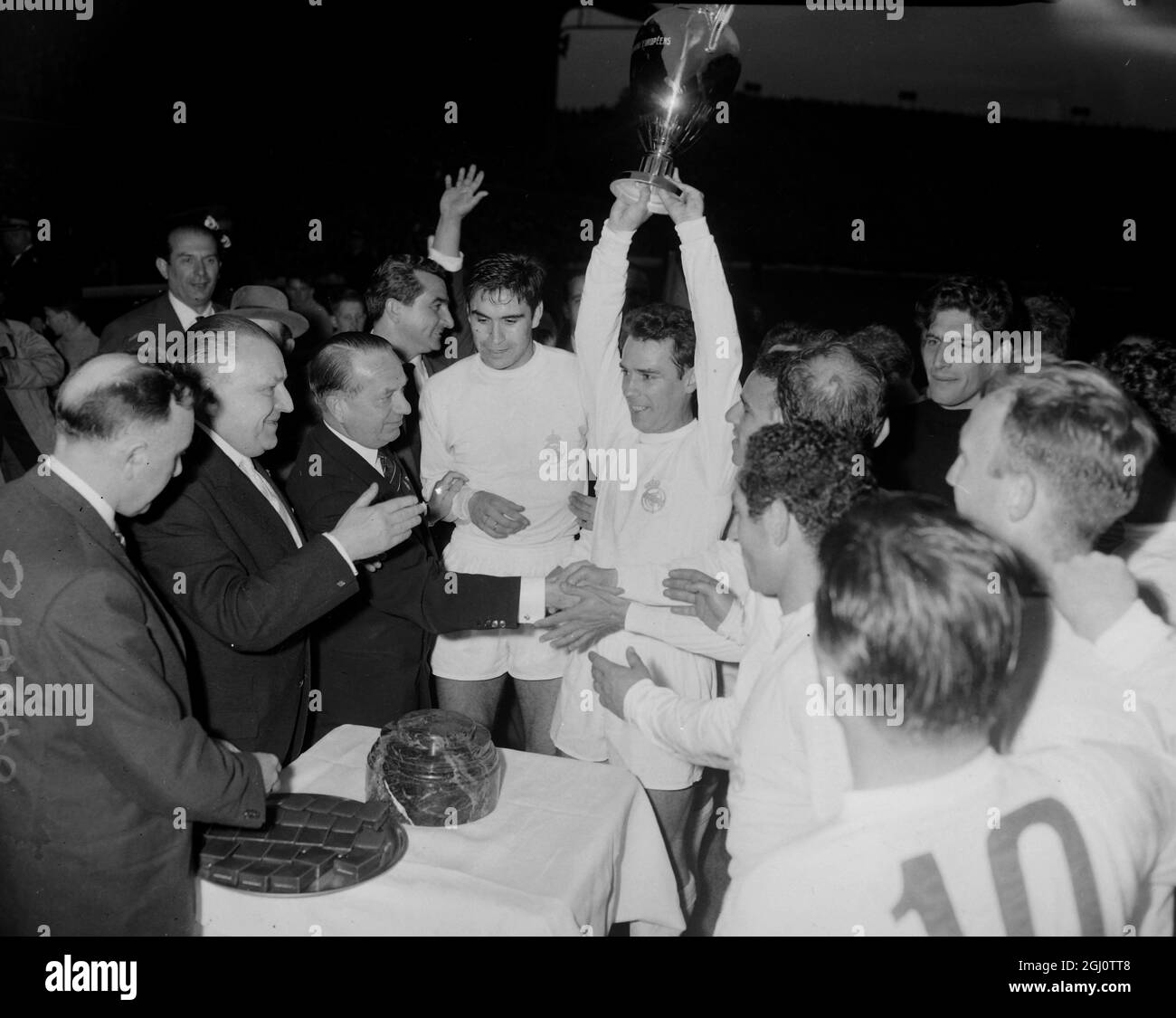 FOOTBALL EUROPEAN CUP FINAL REAL MADRID V EINTRACHT 18 MAY 1960 Stock ...