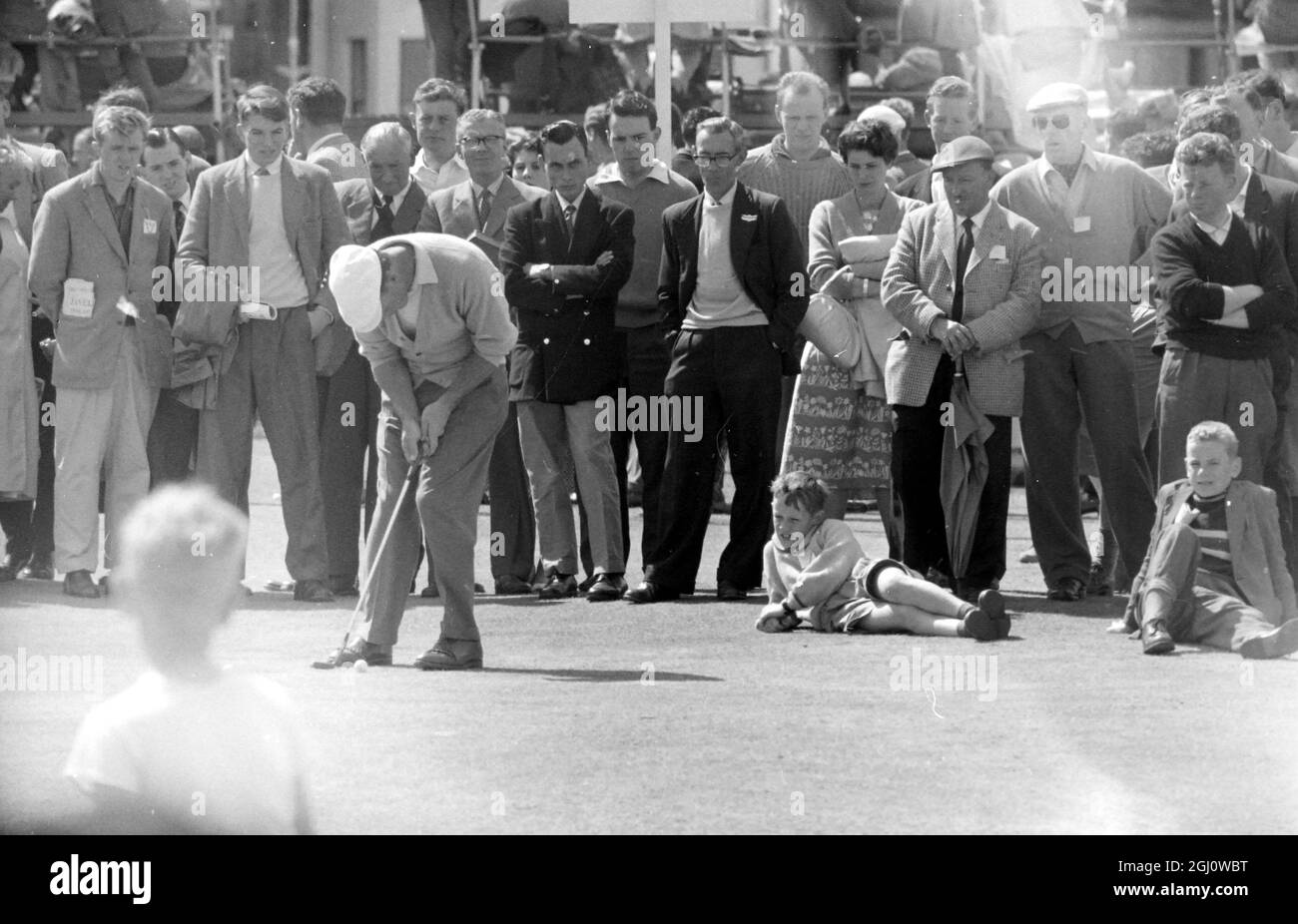 10 july 1960 hi-res stock photography and images - Alamy