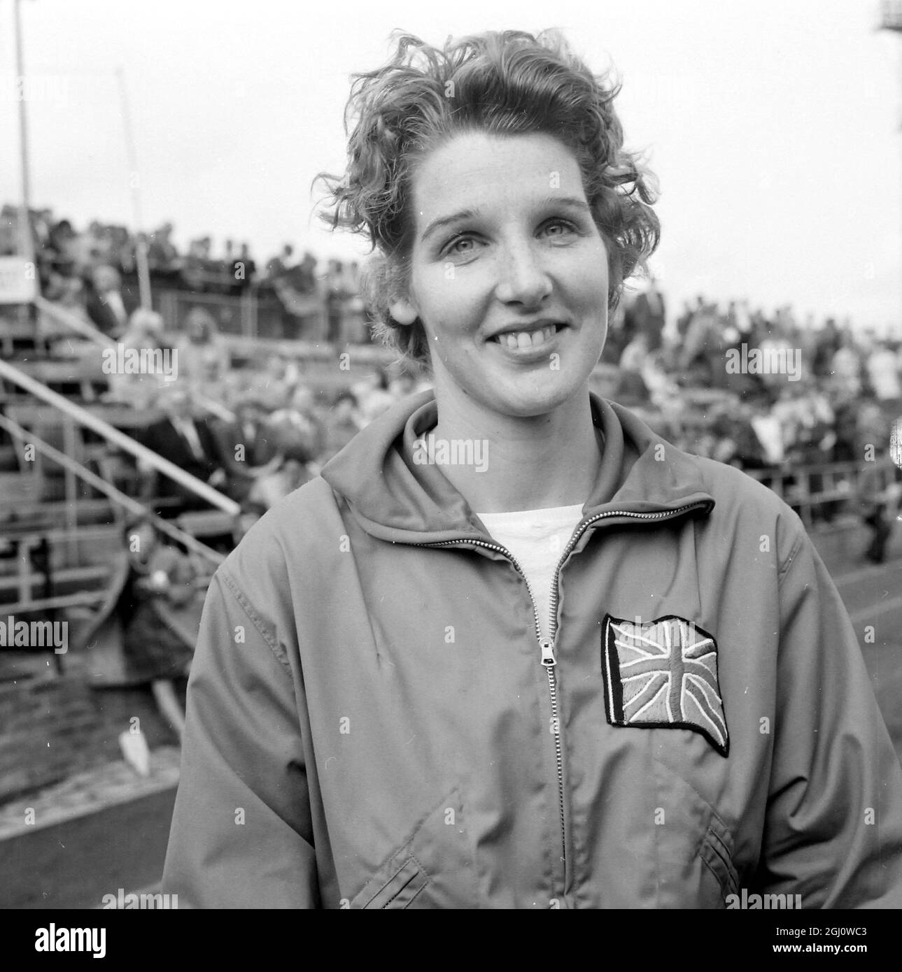 British hurdler hi-res stock photography and images - Alamy