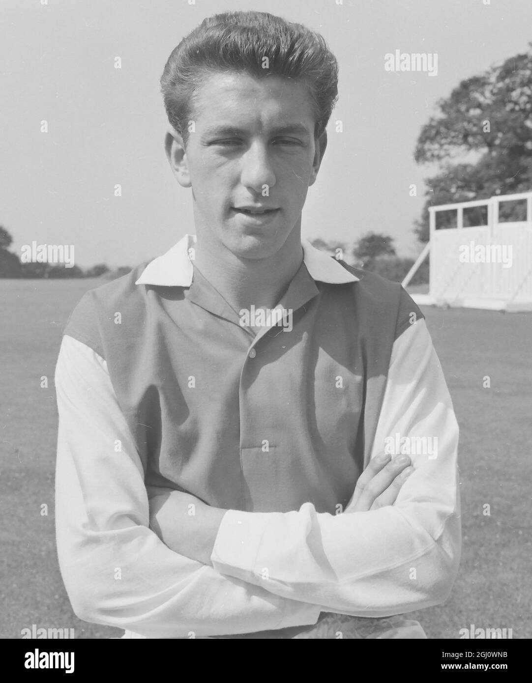 FOOTBALL ARSENAL PORTRAIT M EVERITT 18 AUGUST 1960 Stock Photo - Alamy