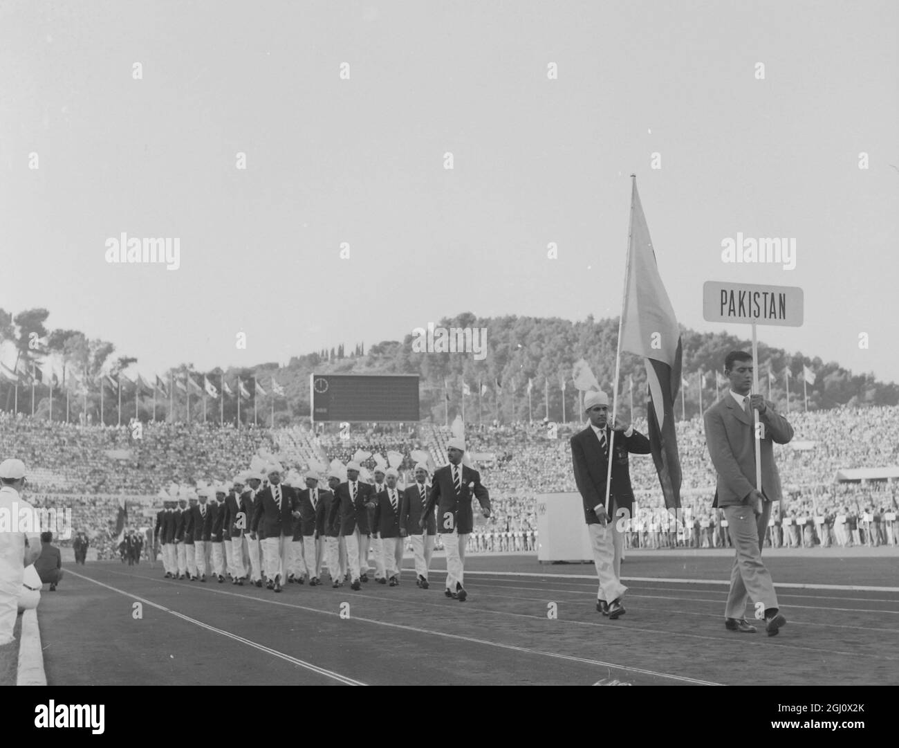 OLYMPIC GAME OPENING CEREMONY PAKISTAN TEAM PARADE 25 AUGUST 1960 Stock ...