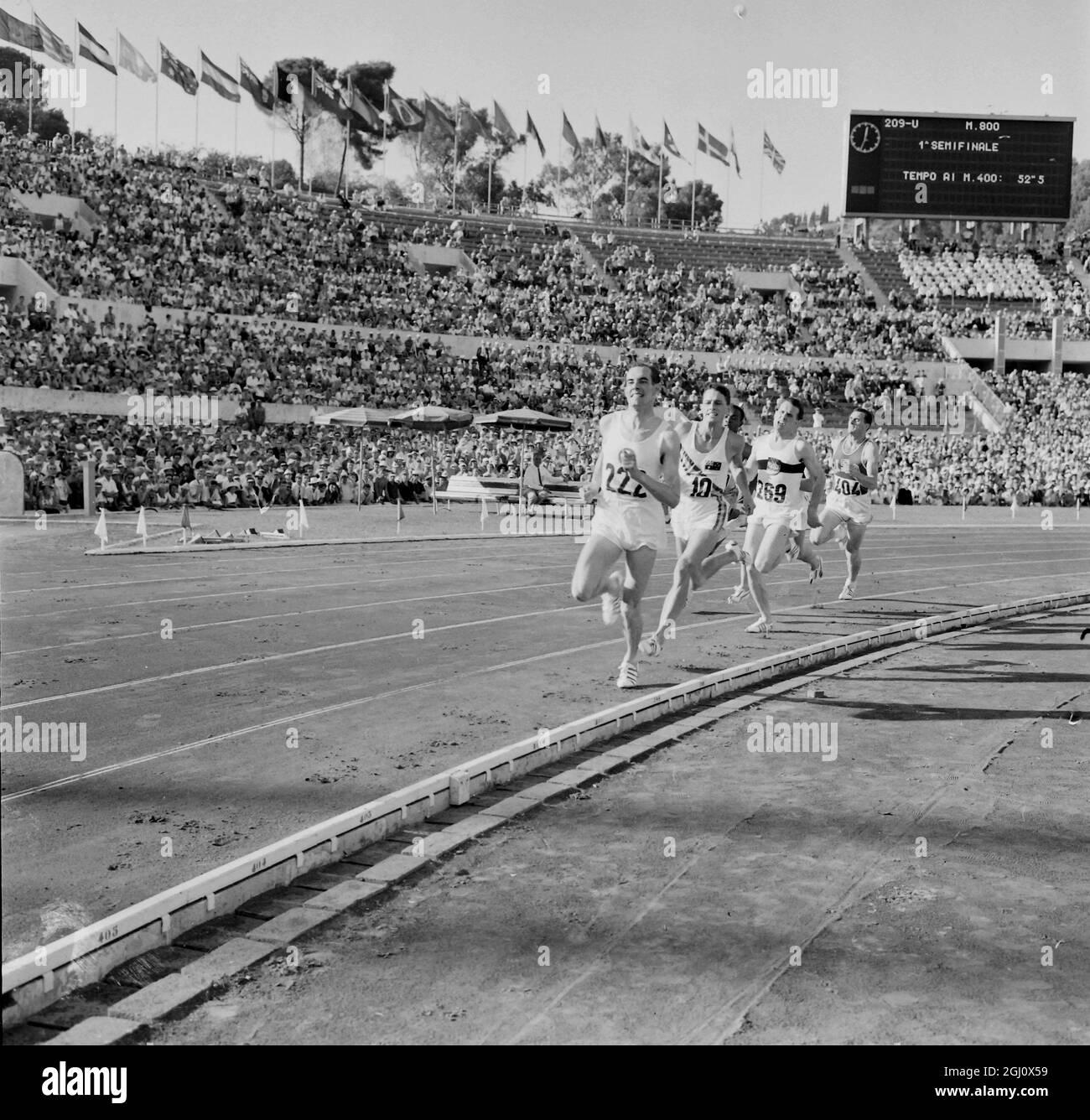 OLYMPIC GAME 800M SEMI WAEGLI LEADS BLUE BALKE MURPHY KERR 2 SEPTEMBER ...