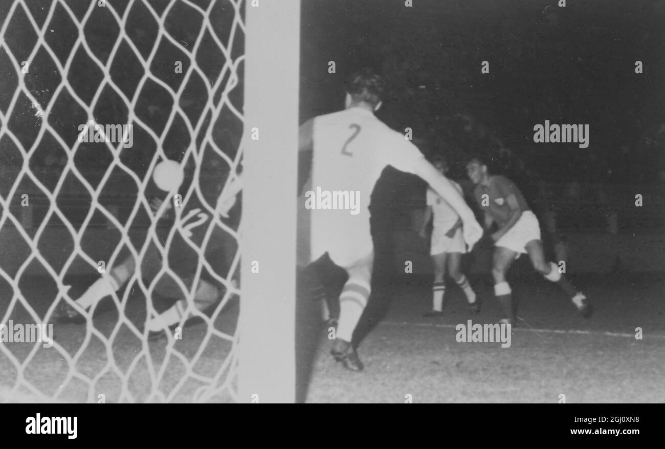 OLYMPIC GAME FOOTBALL DENMARK V HUNGARY SEMI NEILSON SCORES DENMARK 7 ...