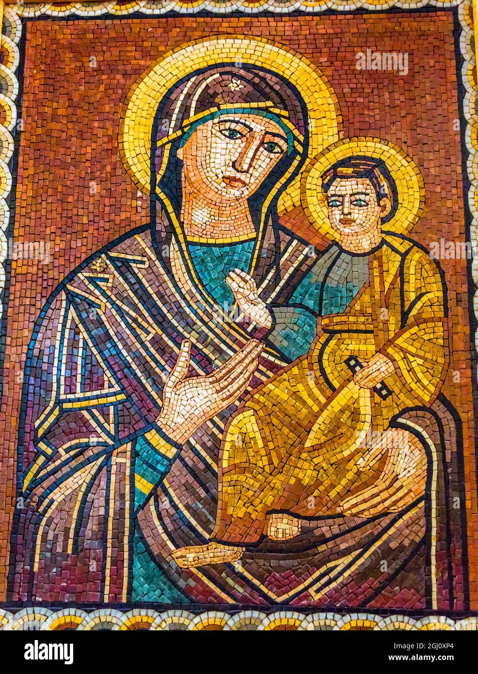 Virgin mary baby jesus greek hi-res stock photography and images - Alamy
