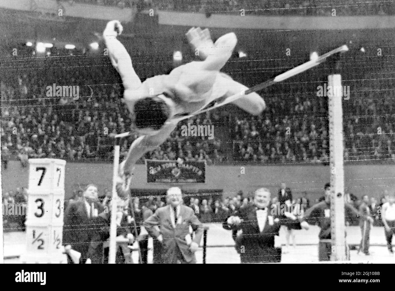 Russian athletics hi-res stock photography and images - Alamy