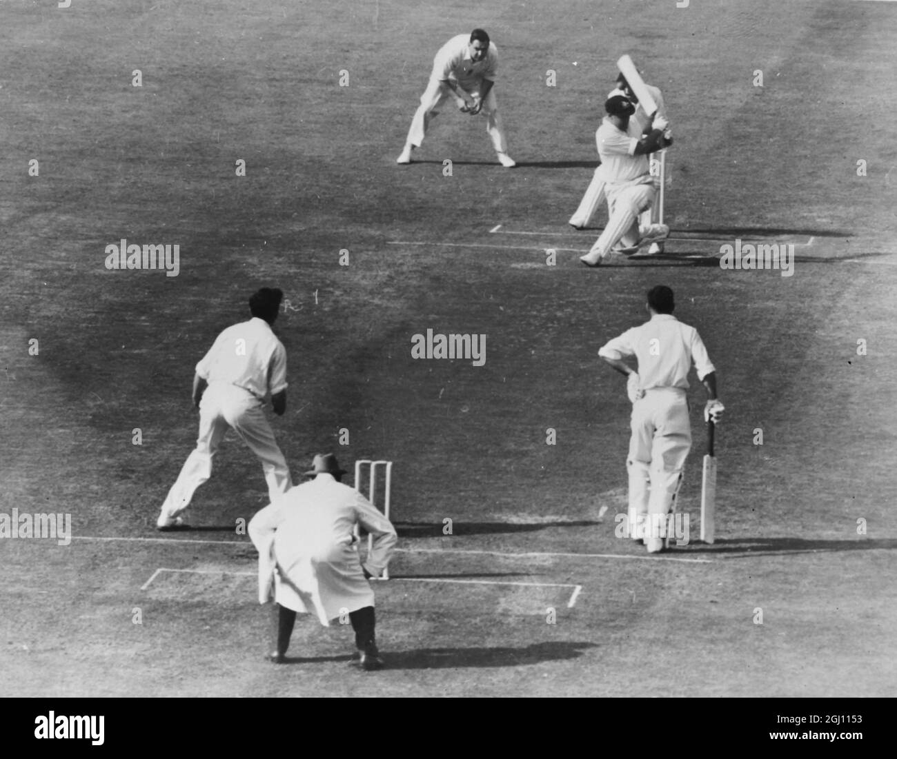CRICKET PLAYER PETER ALLEN IN ACTION AT EDGBASTON 10 JUNE 1961 Stock ...