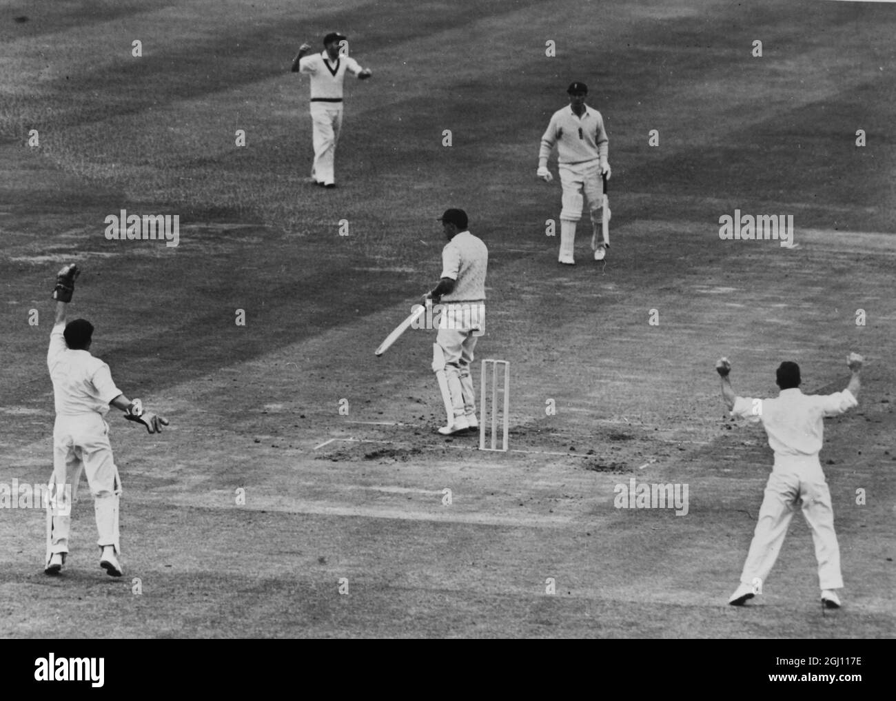 Mackay australia Black and White Stock Photos & Images - Alamy