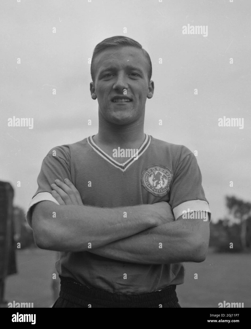 ALAN HARRIS CHELSEA FOOTBALL CLUB - 28 JULY 1961 Stock Photo - Alamy