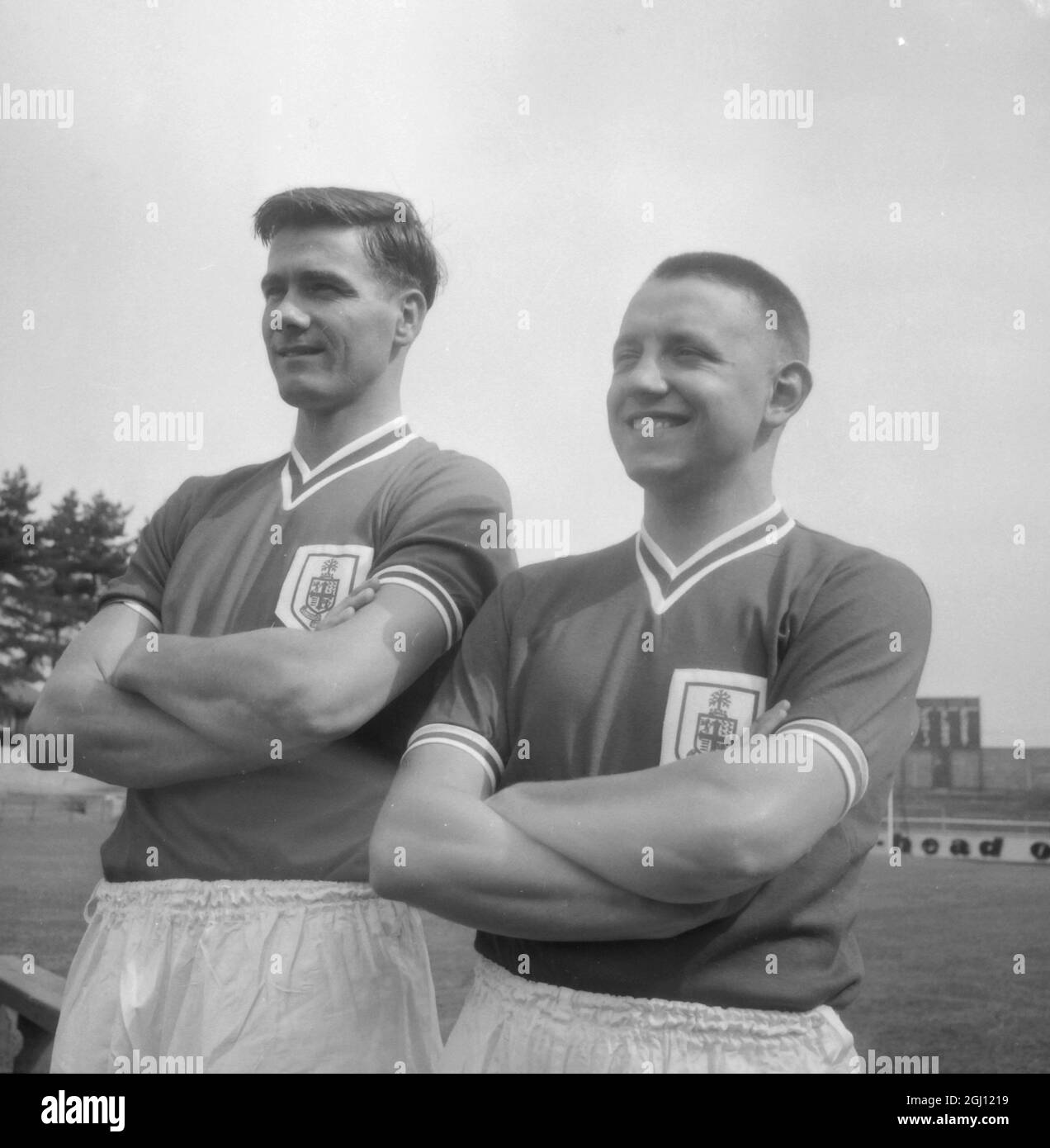 DAVID BENNETT - PORTRAIT OF FOOTBALLER, BOURNMOUTH FOOTBALL CLUB FC 18 ...