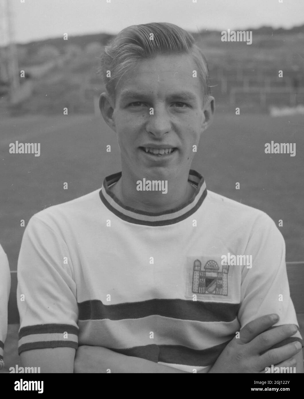 BRIAN LEWIS - PORTRAIT OF FOOTBALLER, CRYSTAL PALACE FOOTBALL CLUB FC ...