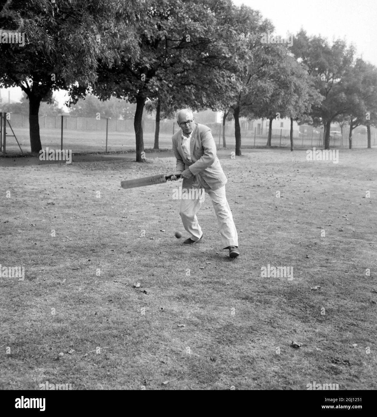 Frank cousins hi-res stock photography and images - Alamy