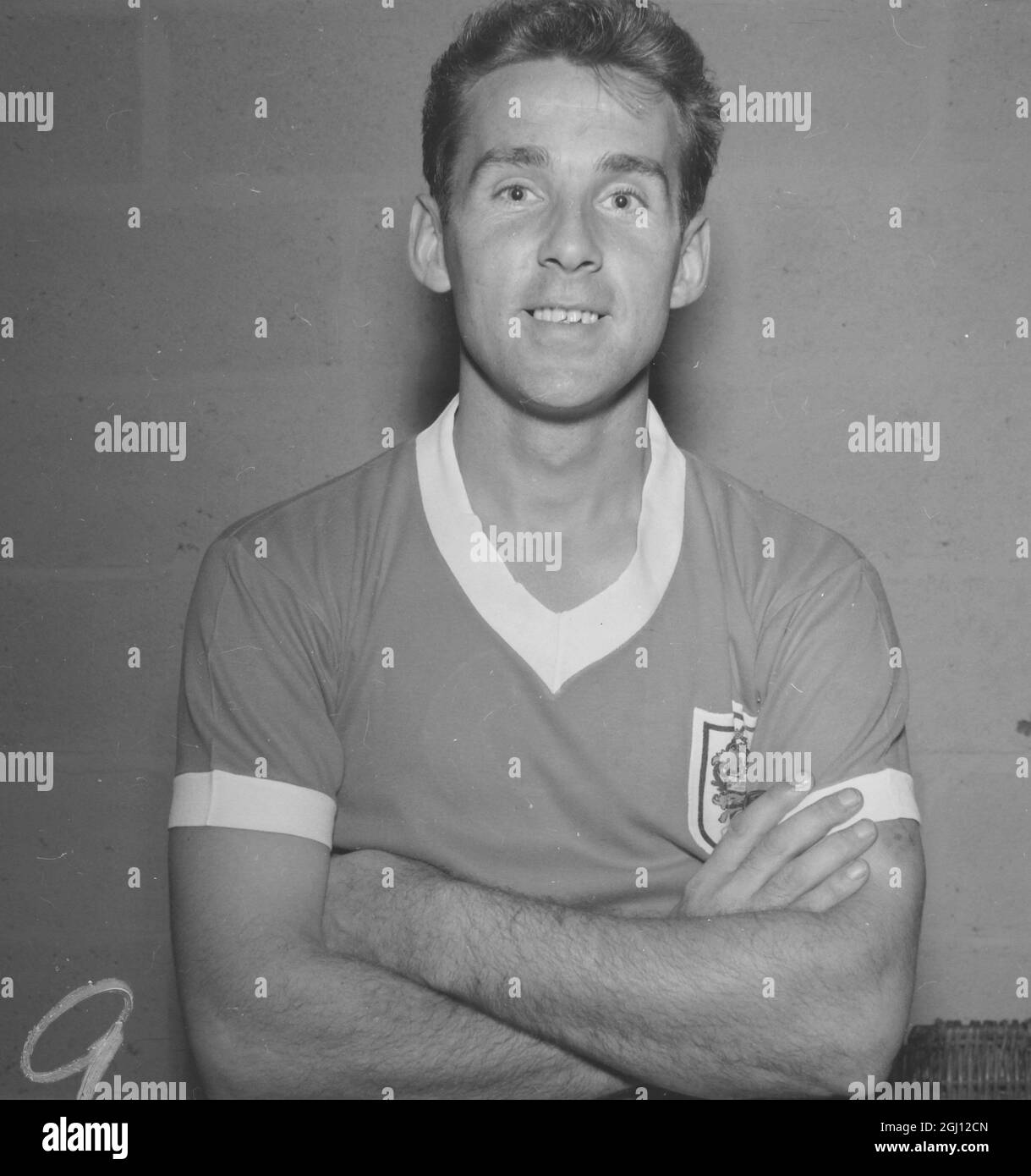 BARRIE MARTIN - PORTRAIT OF FOOTBALLER BLACKPOOL FC FOOTBALL CLUB 11 ...