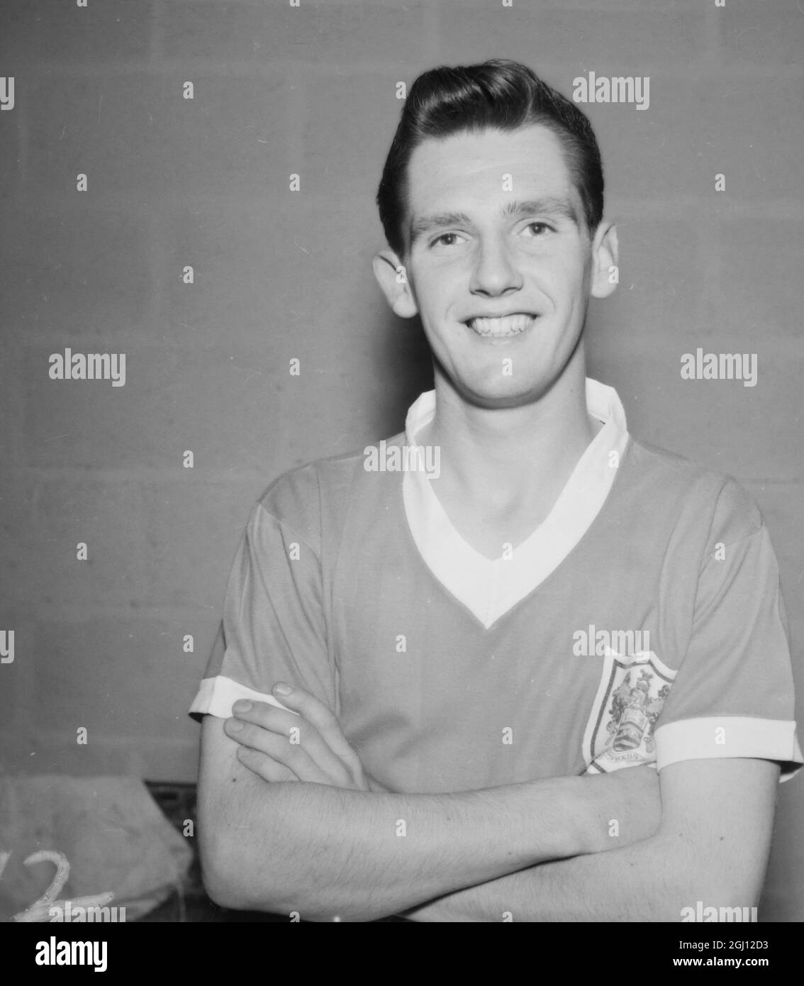 GRAHAME OATES - PORTRAIT OF FOOTBALLER BLACKPOOL FC FOOTBALL CLUB 11 ...