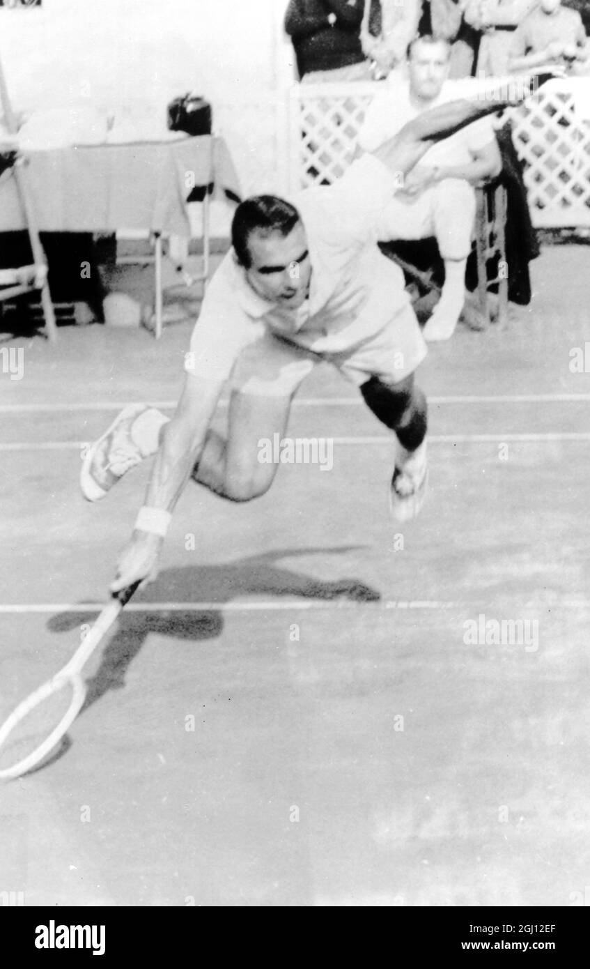 TENNIS PLAYER AMERICAN WHITNEY REED IN ACTION 13 OCTOBER 1961 Stock ...