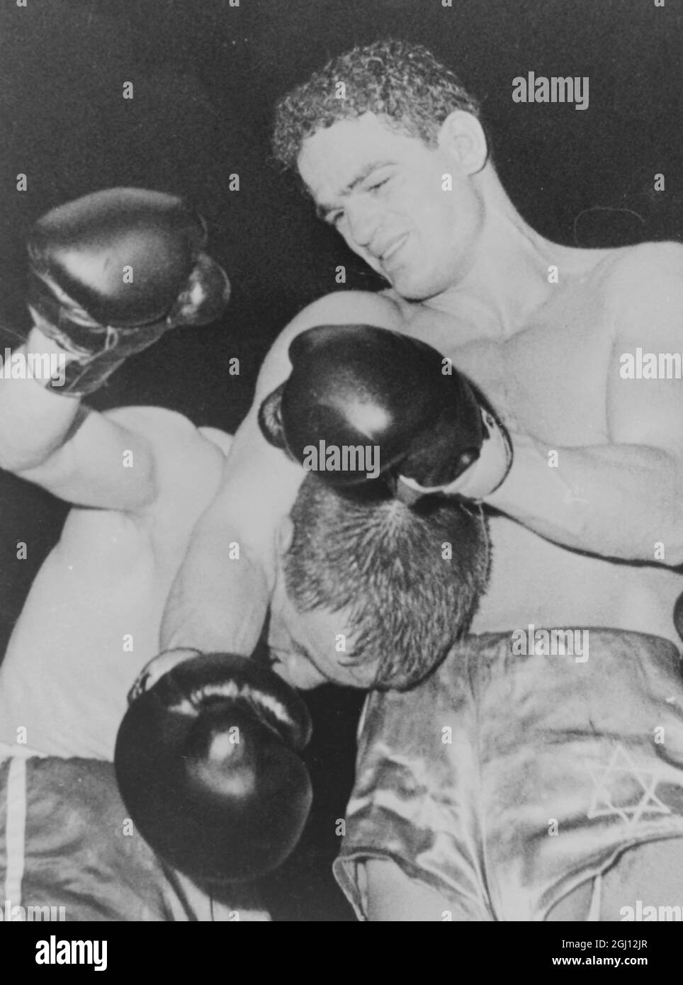 BOXER ALPHONSE HALIMI V JOHNNY CALDWELL - BOXING IN LONDON 1 NOVEMBER ...