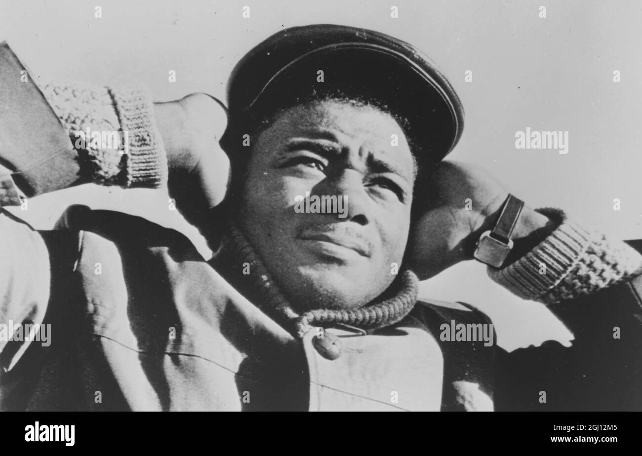 Floyd patterson hi-res stock photography and images - Alamy