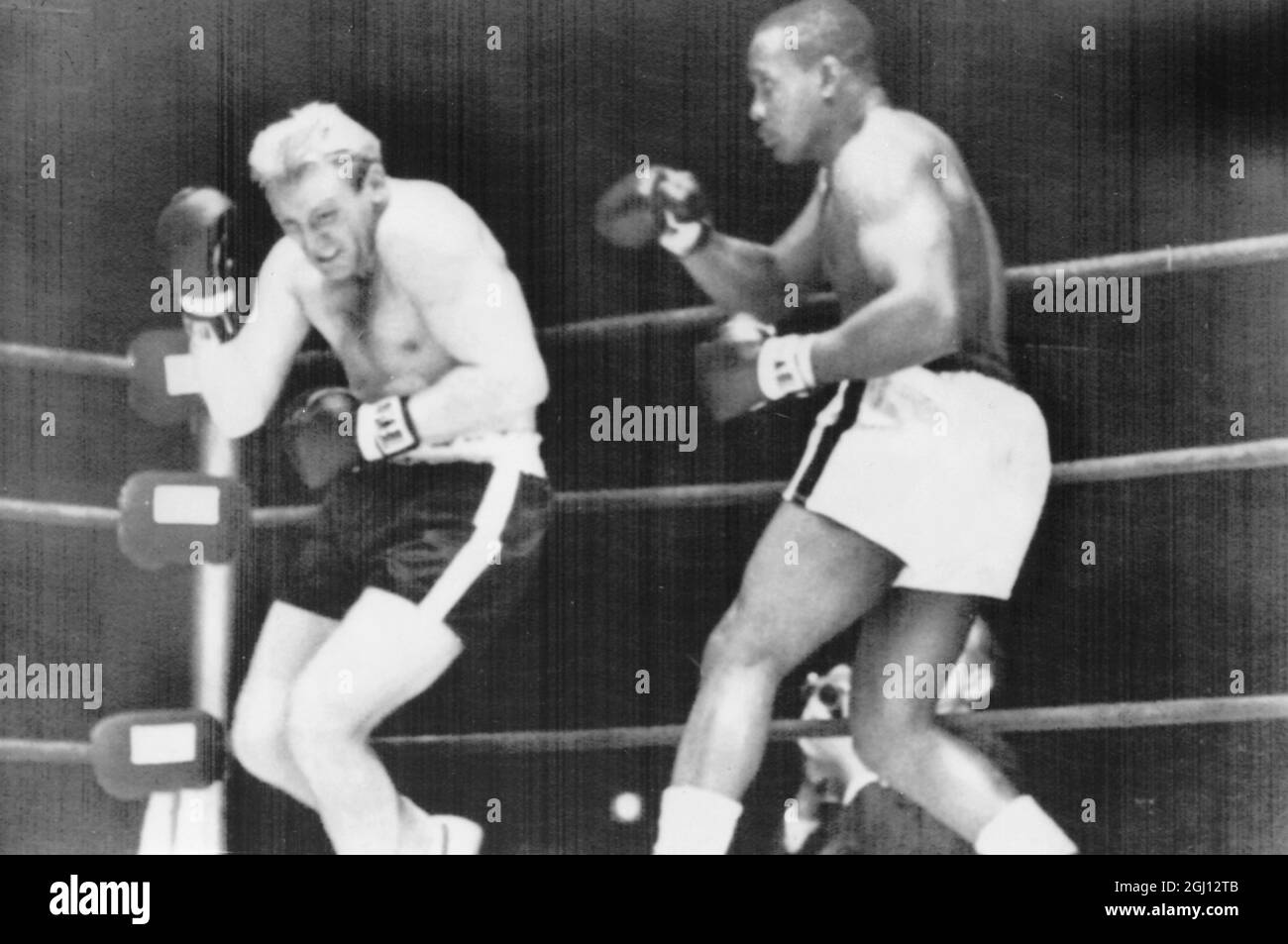 Sonny liston Black and White Stock Photos & Images - Alamy
