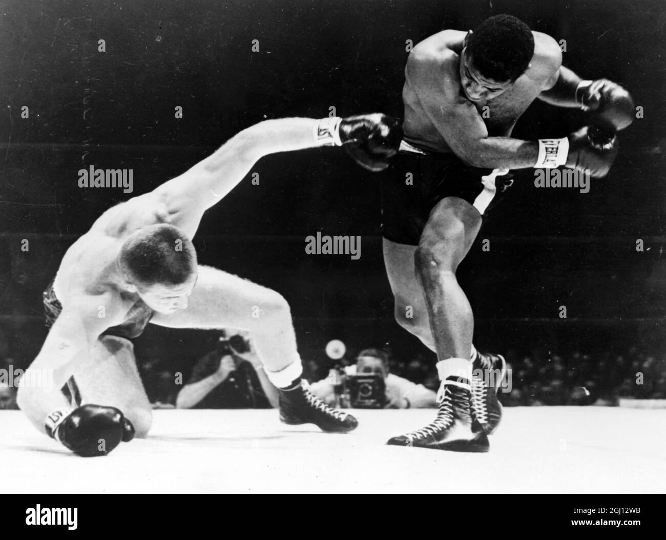 Tom mcneeley hi-res stock photography and images - Alamy