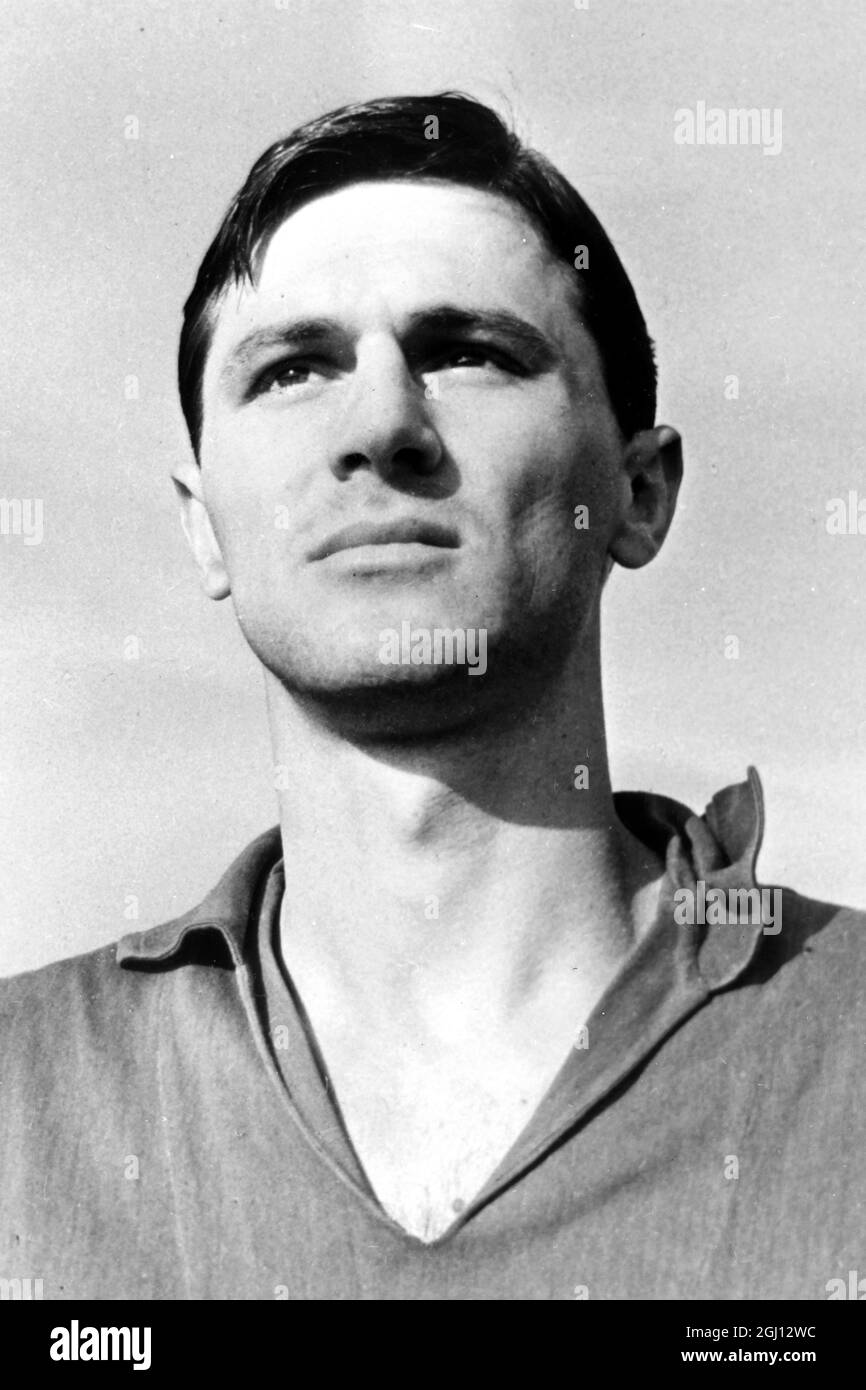 FOOTBALLER DURKOVIC V - YUGOSLAV INTERNATIONAL FOOTBALL TEAM- 7 ...