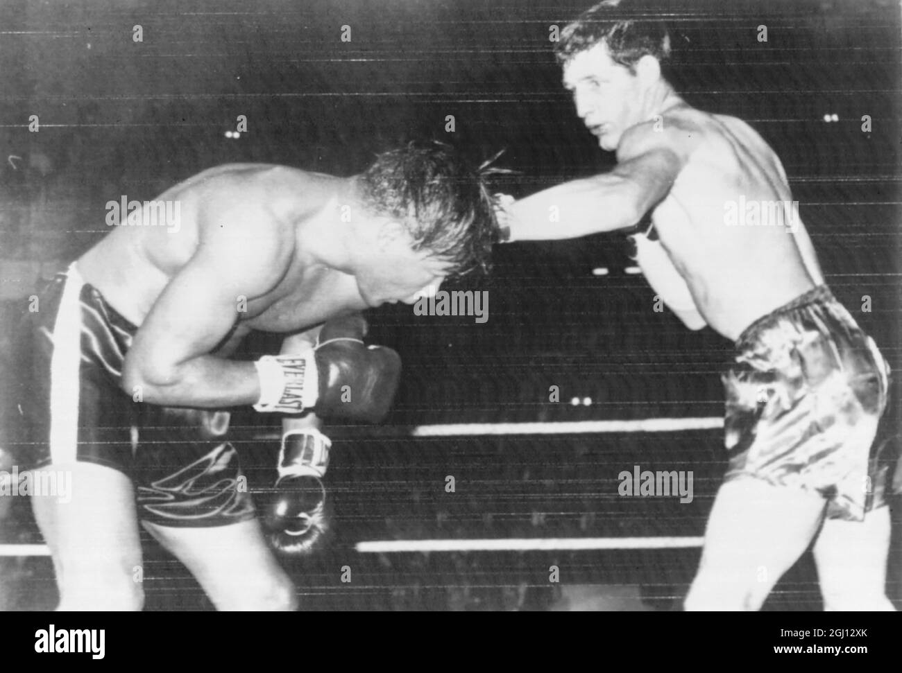 BOXING HENRY HANK WITH CHIC CALDERWOOD BOXING IN DETROIT - 16 DECEMBER ...