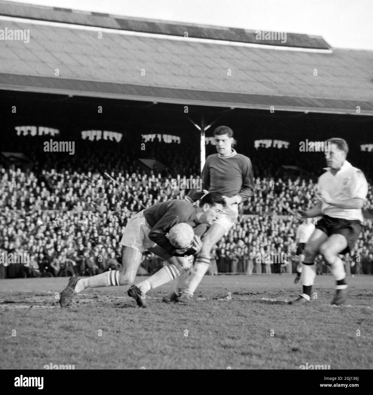 Jack henderson footballer hi-res stock photography and images - Alamy