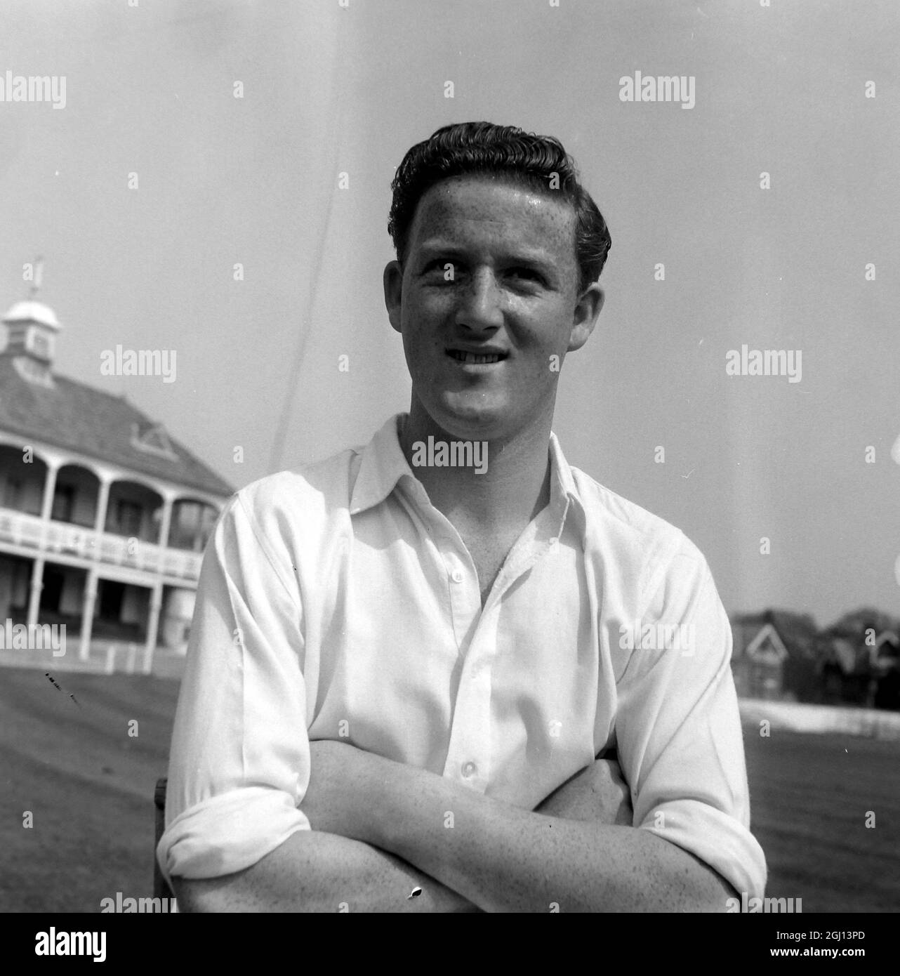 WASSELL A - PORTRAIT OF CRICKETER OF HAMPSHIRE COUNTY CRICKET CLUB ...