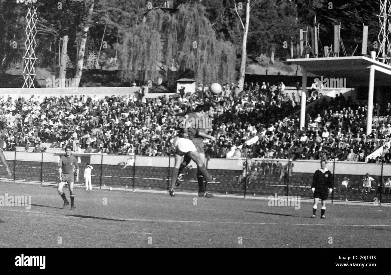 FOOTBALL WORLD CUP SPAIN V MEXICO ACTION ; 6 JUNE 1962 Stock Photo - Alamy