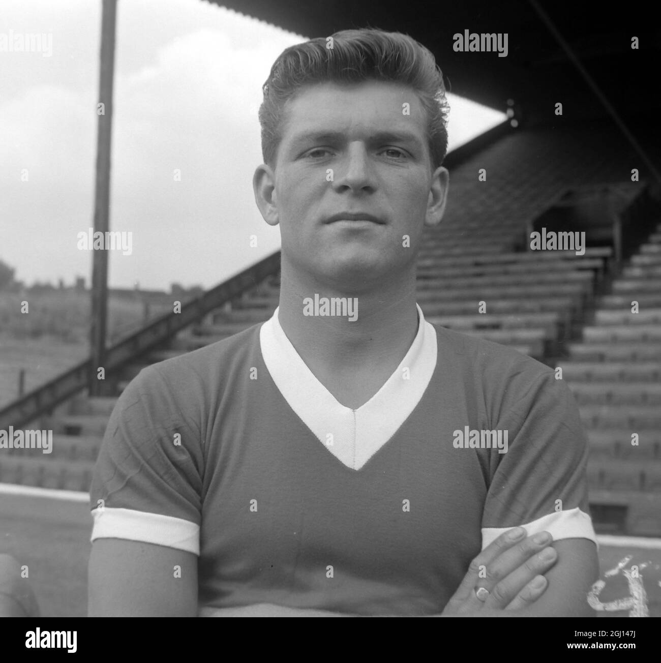 BRIAN KINSEY - PORTRAIT OF FOOTBALLER OF cHARLTON ATLHETIC FOOTBALL ...