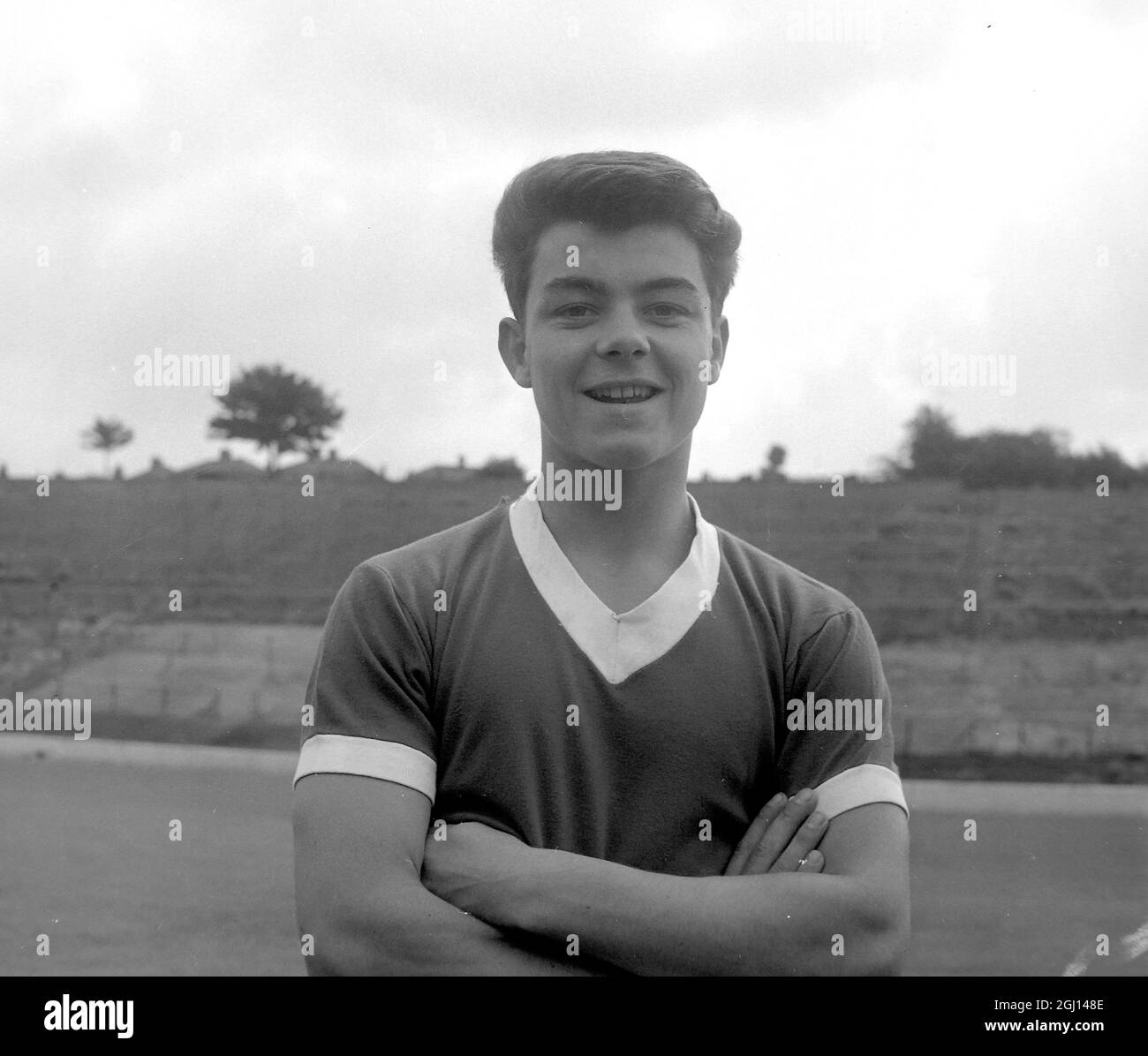 KEITH PEACOCK - PORTRAIT OF FOOTBALLER OF cHARLTON ATLHETIC FOOTBALL ...