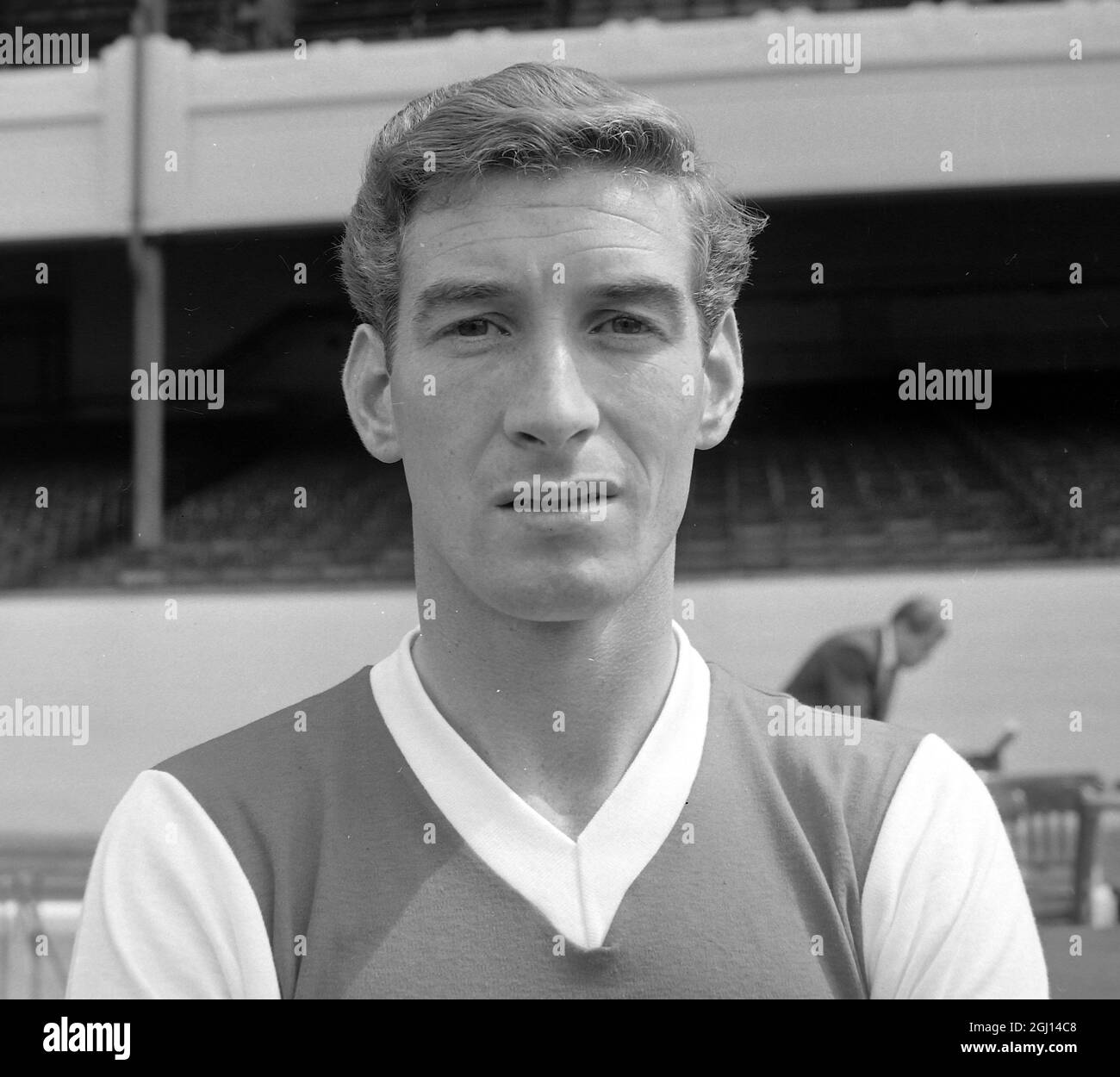 Arsenal fc team Black and White Stock Photos & Images - Alamy