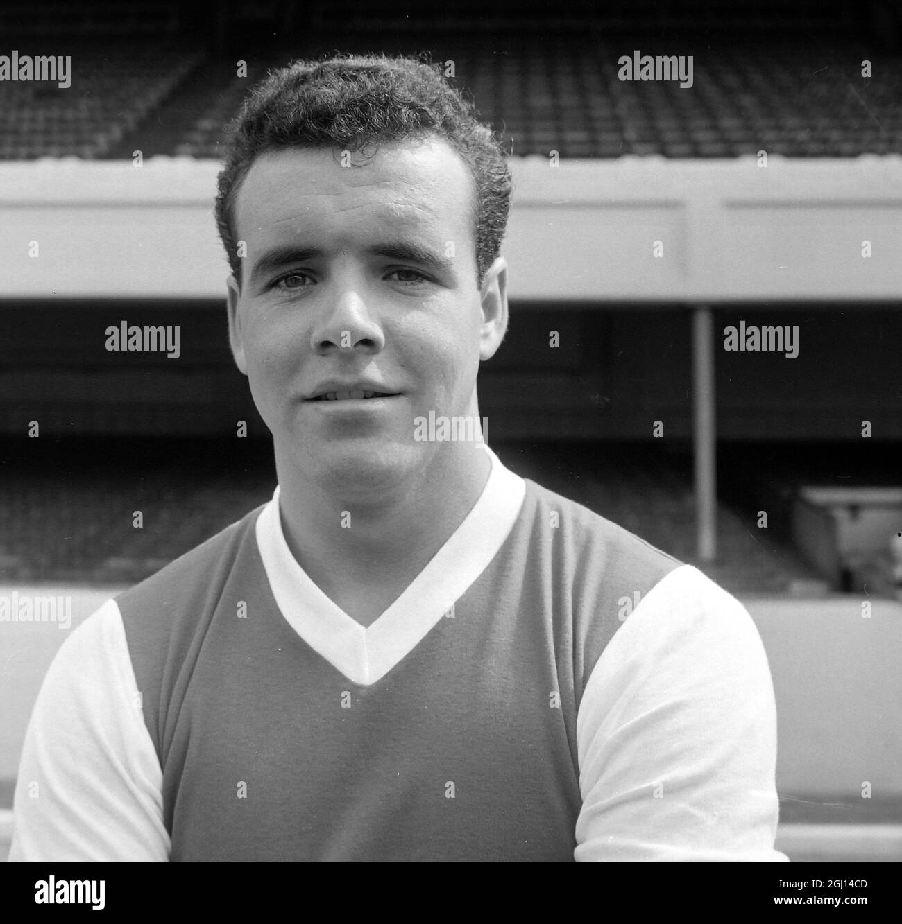 JOHN SNEDDEN - PORTRAIT OF FOOTBALLER, PLAYER OF ARSENAL FC FOOTBALL ...