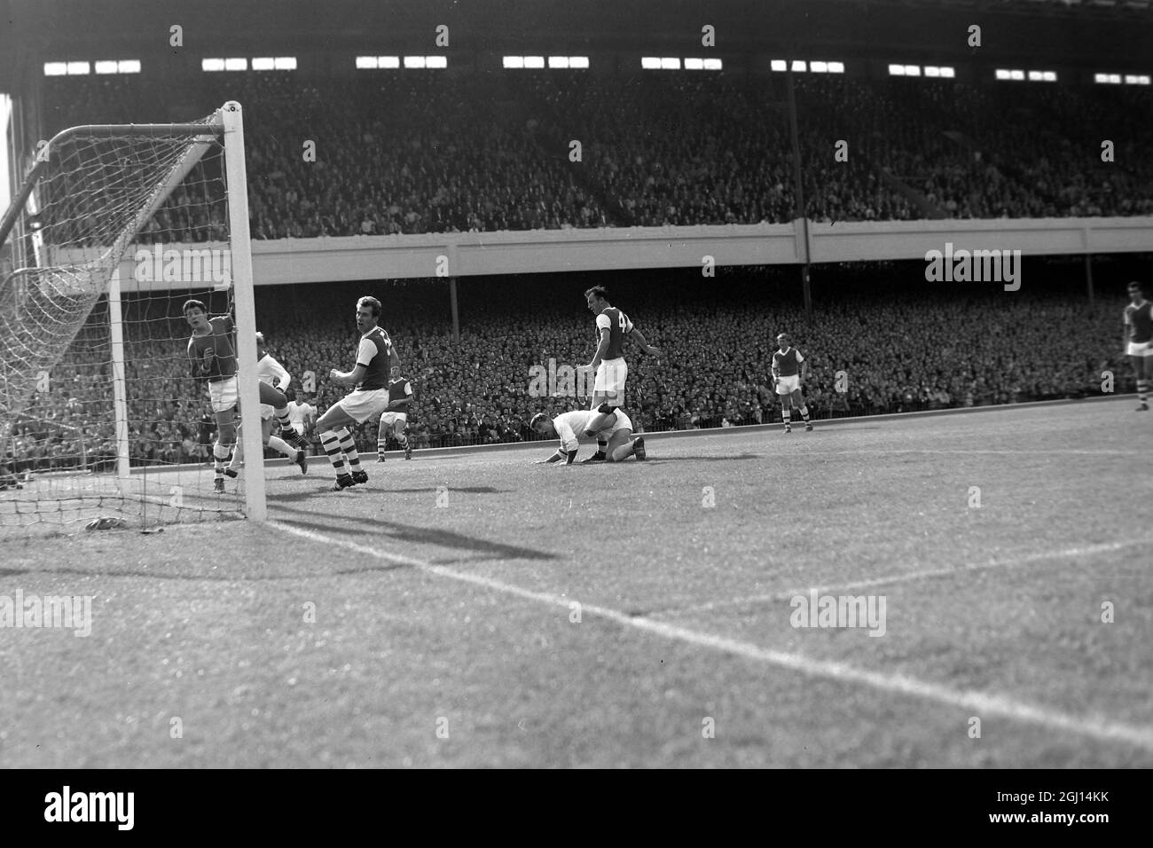 FOOTBALLER DAVID HERD IN ACTION WITH EDWARD MAGILL - ; 25 AUGUST 1962 ...