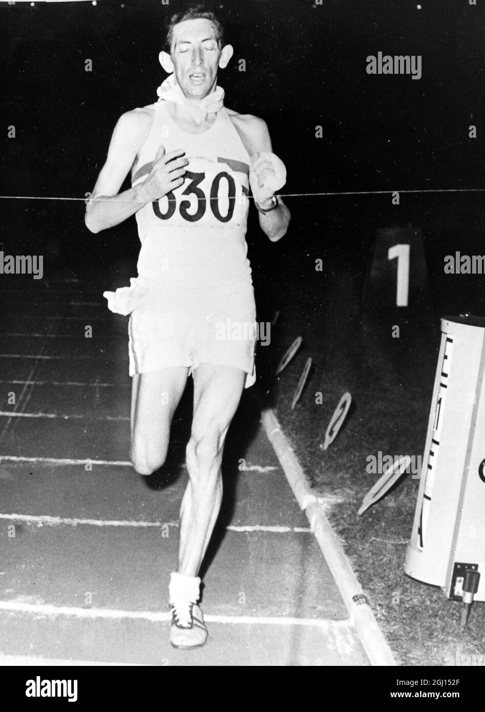 Archival marathon runner hi-res stock photography and images - Alamy