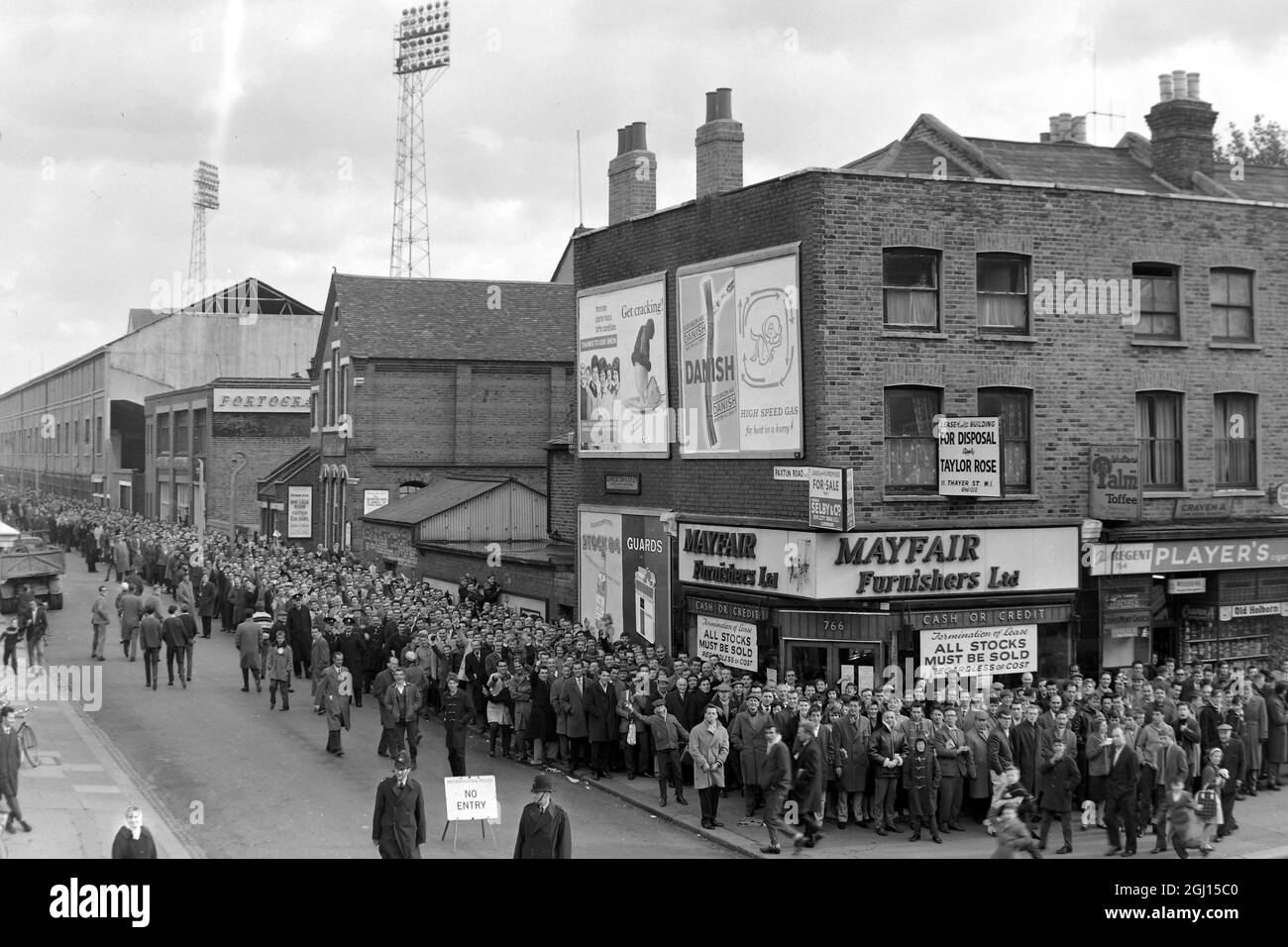 28 october 1962 hi-res stock photography and images - Alamy