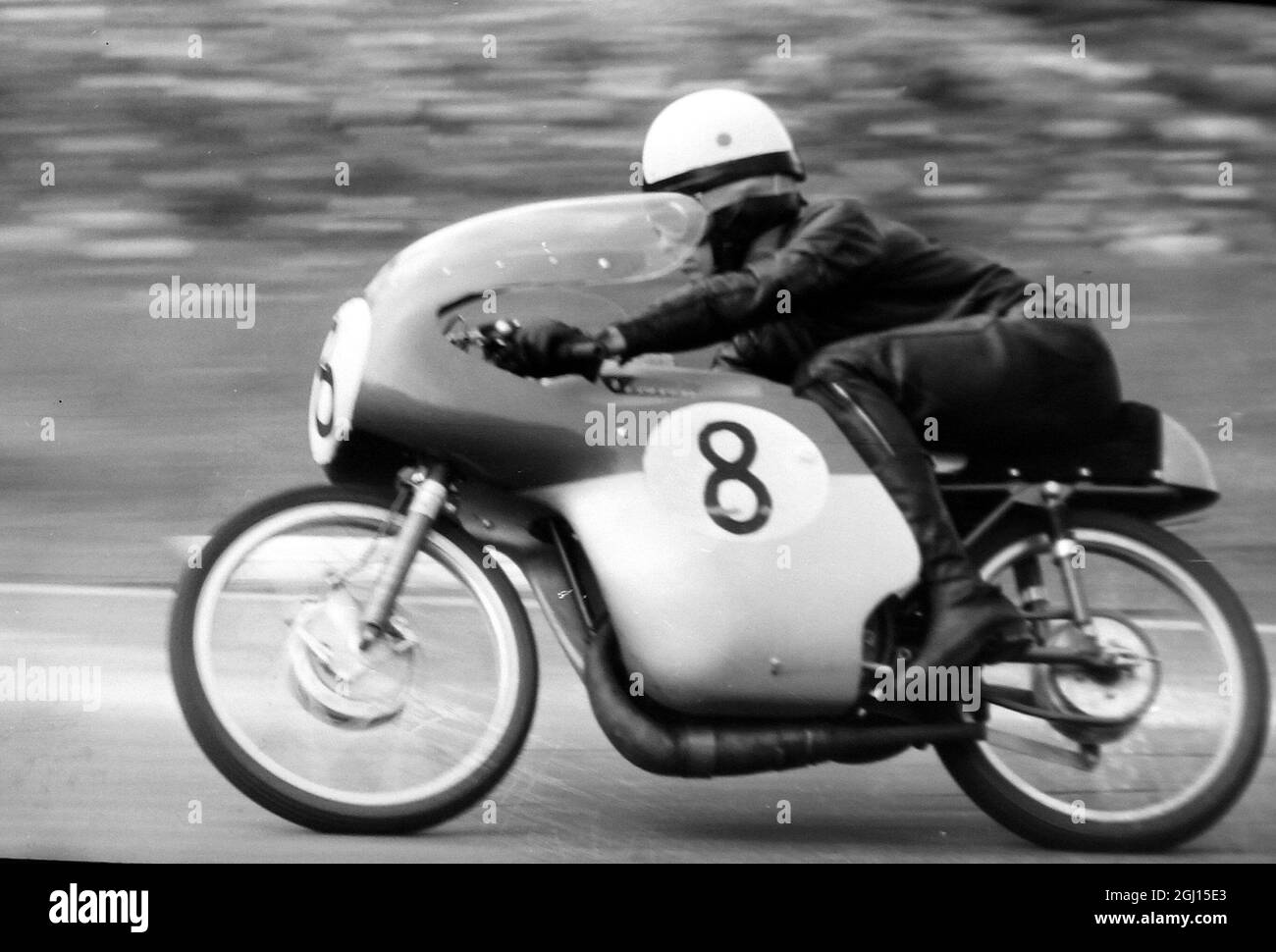 MOTOR CYCLING ERNST DEGNER IN ACTION AT BRANDS HATCH ; 7 NOVEMBER 1962 ...