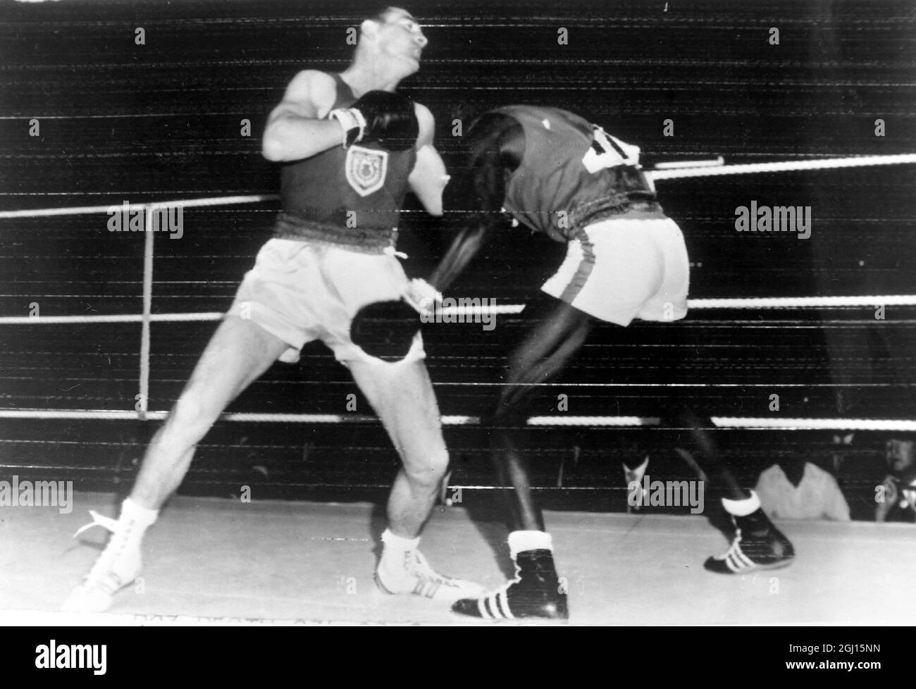 BOXERS ALI JUMA AND JOHN MCDERMOTT IN ACTION - ; 30 NOVEMBER 1962 Stock ...