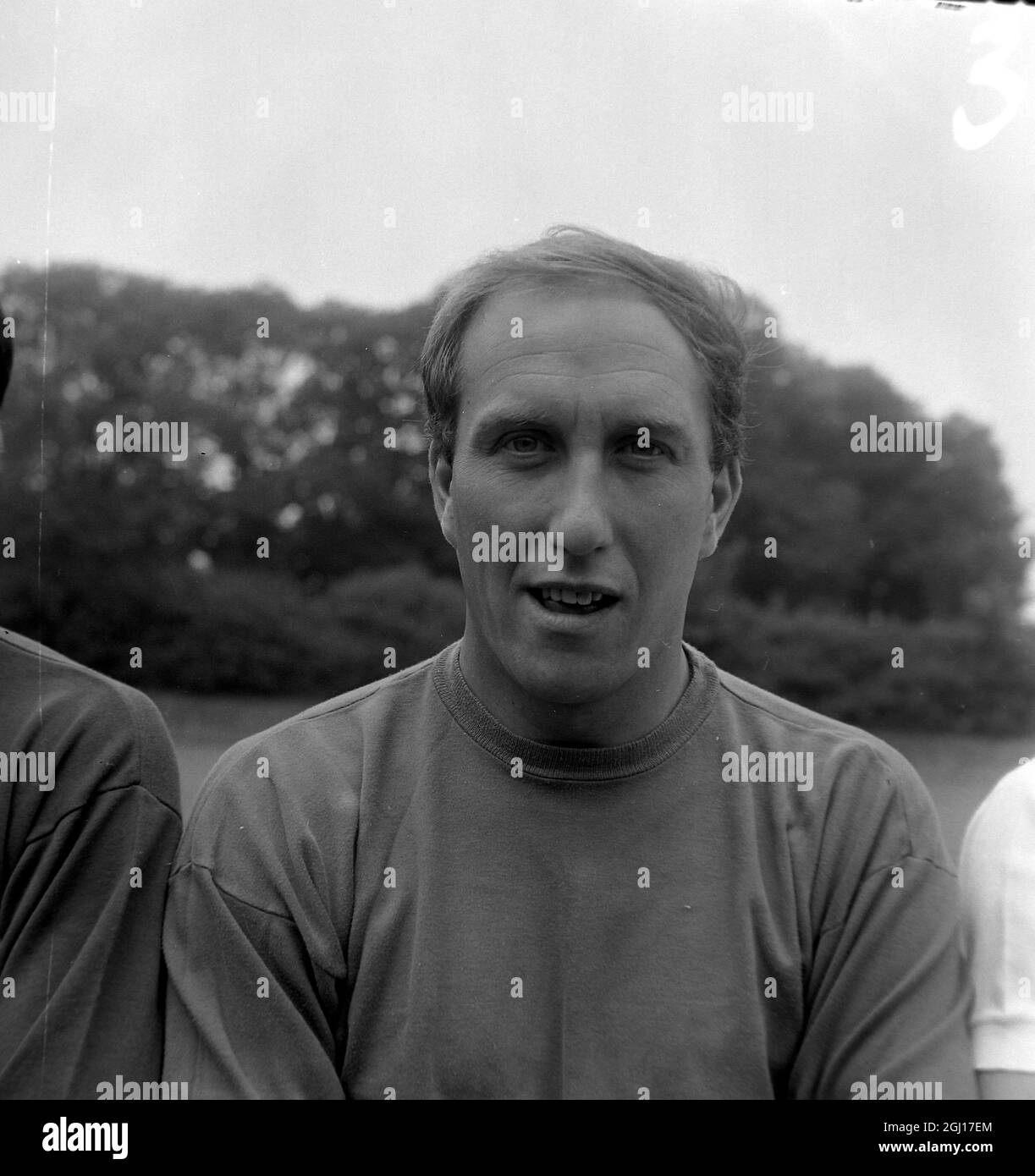 Tottenham hotspur team photo Black and White Stock Photos & Images - Alamy