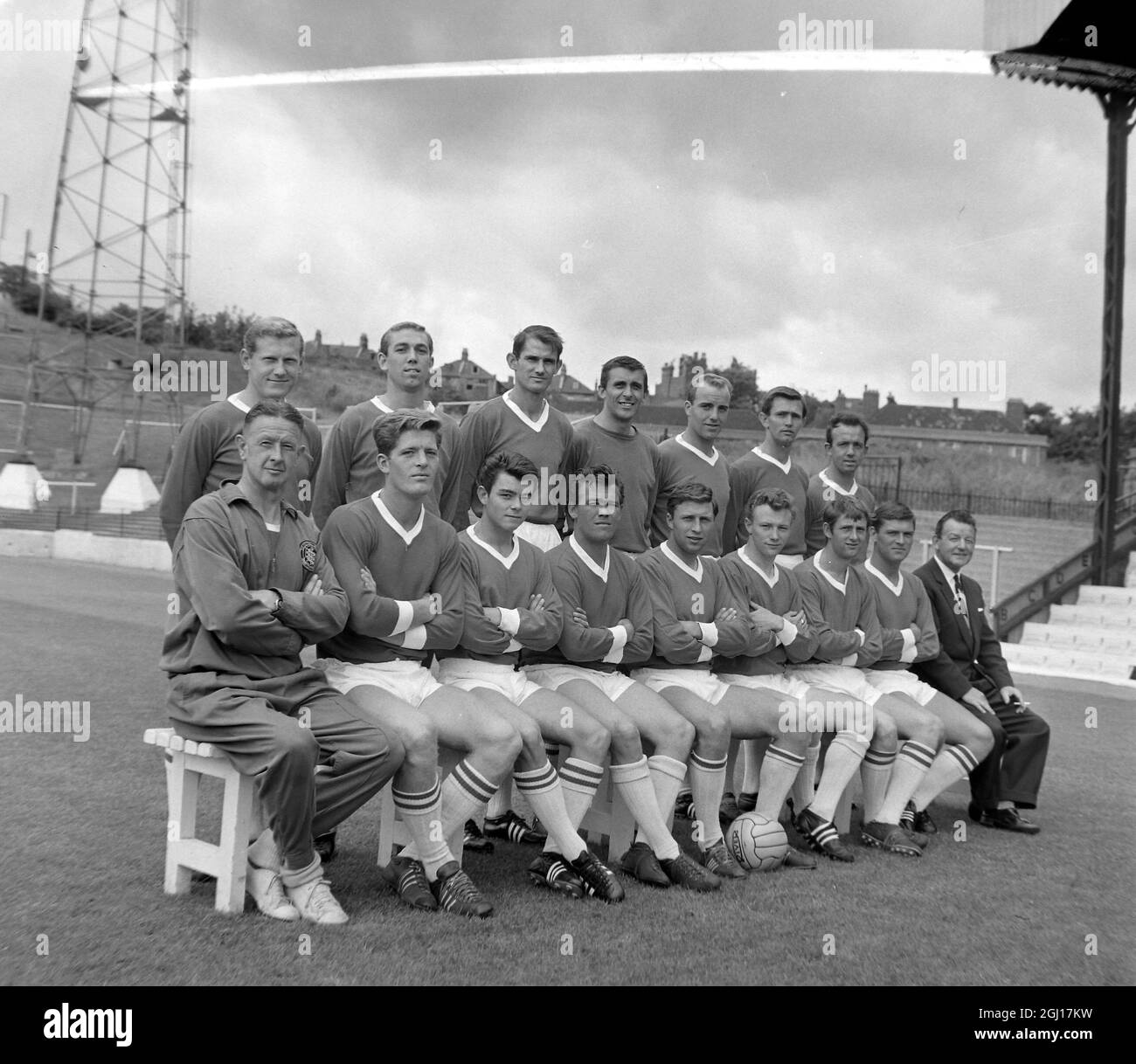 Charlton athletic team group hi-res stock photography and images - Alamy