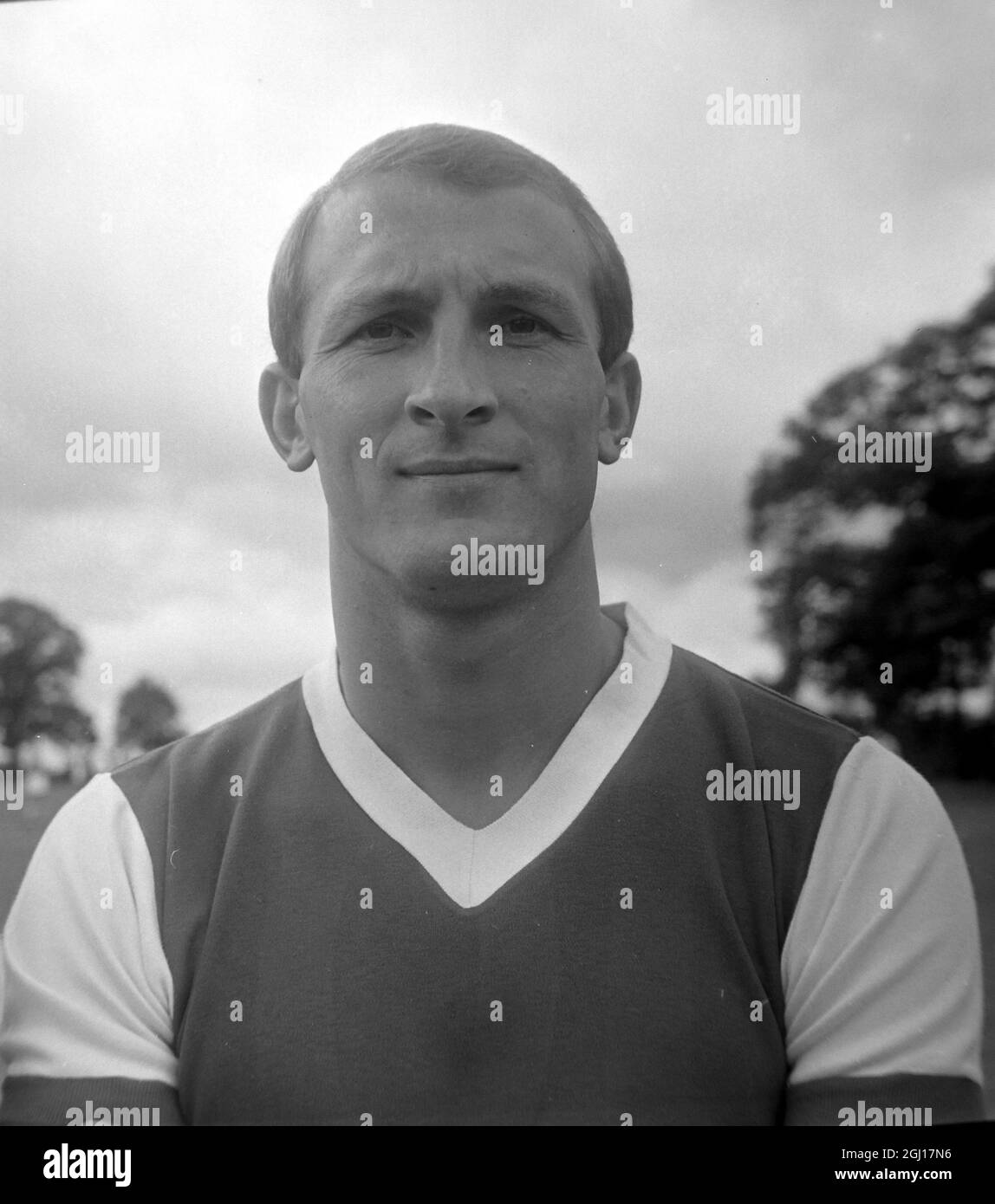 EDWARD MCGILL - PORTRAIT OF FOOTBALLER OF ARSENAL FC FOOTBALL CLUB ...