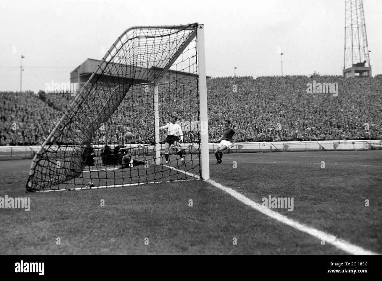 Chelsea watches hi-res stock photography and images - Alamy