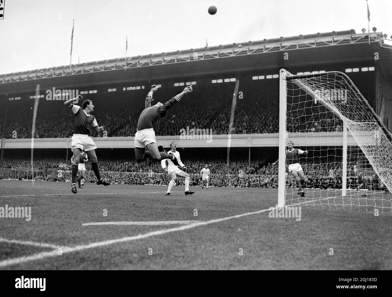 21 september 1963 hi-res stock photography and images - Alamy