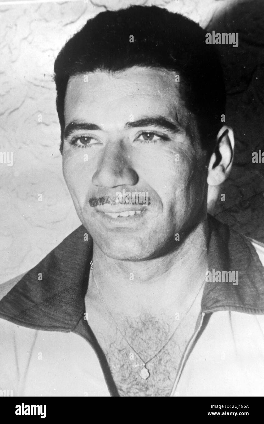 FOOTBALL REST OF THE WORLD V GREAT BRITAIN - NILTON SANTOS OF BRAZIL ...