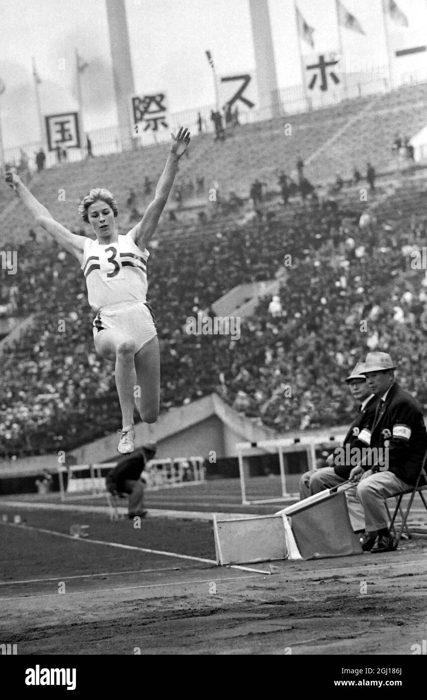 Mary rand Black and White Stock Photos & Images - Alamy