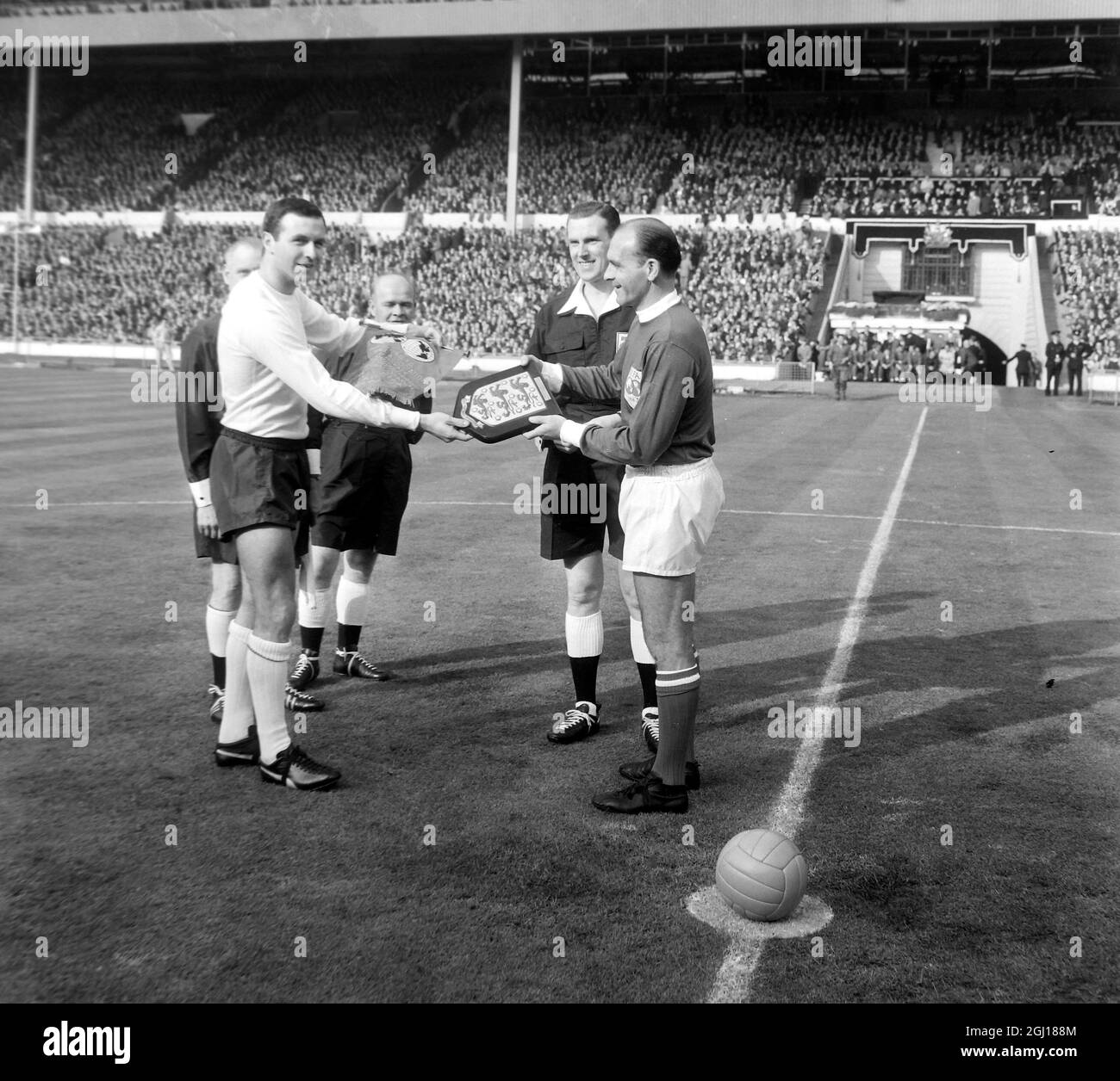 England v rest of the world 1963 hi-res stock photography and images ...