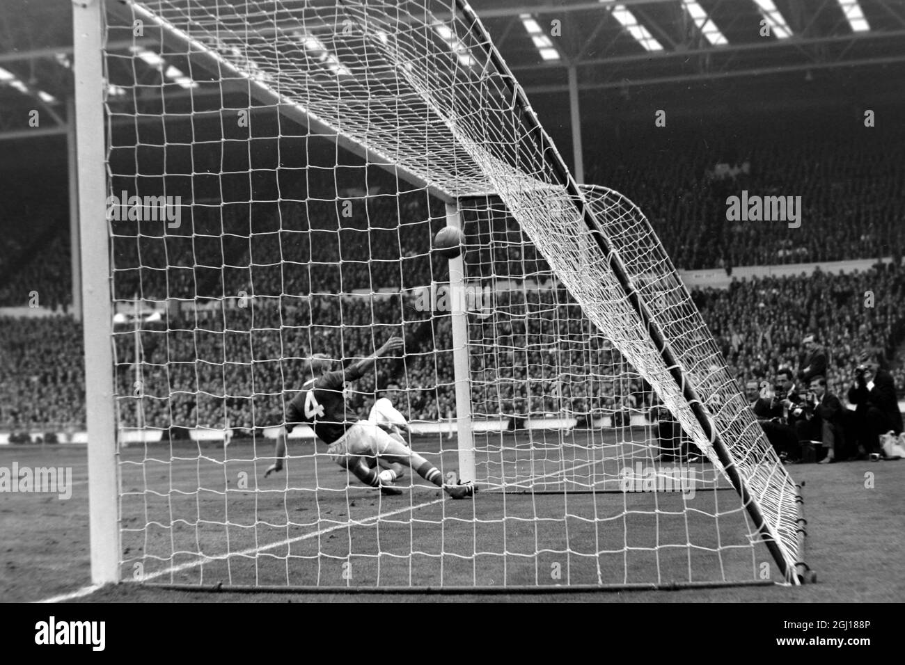 England v rest of the world 1963 hi-res stock photography and images ...